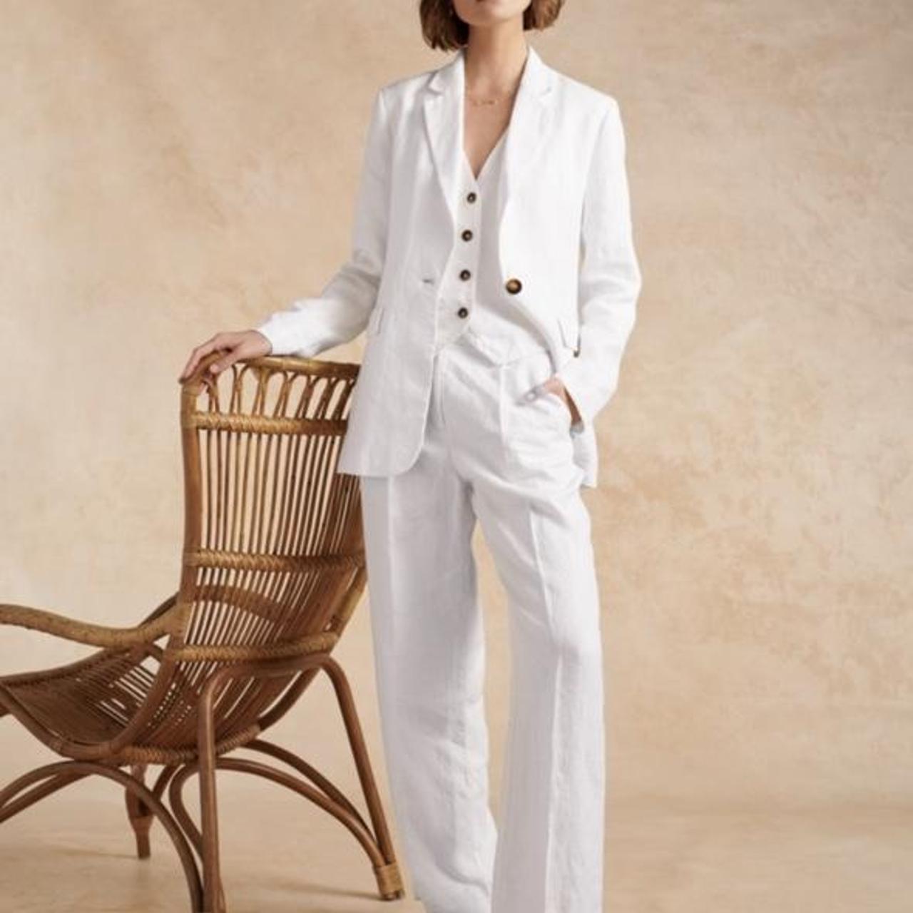 The White Company 3 piece white linen suit RRP £300... - Depop
