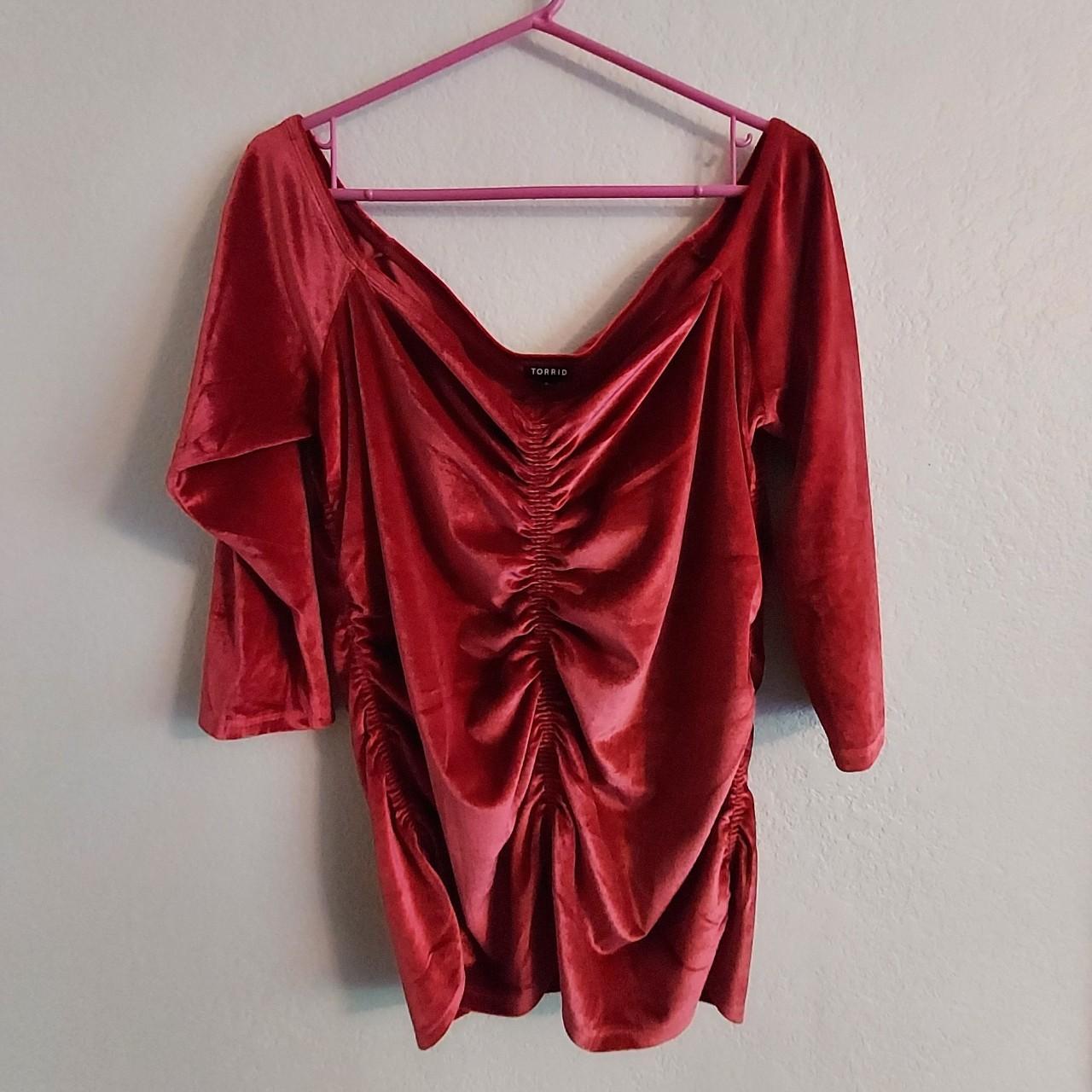 Torrid Red Velvet Ruched Cold Shoulder 3/4 Sleeve... - Depop