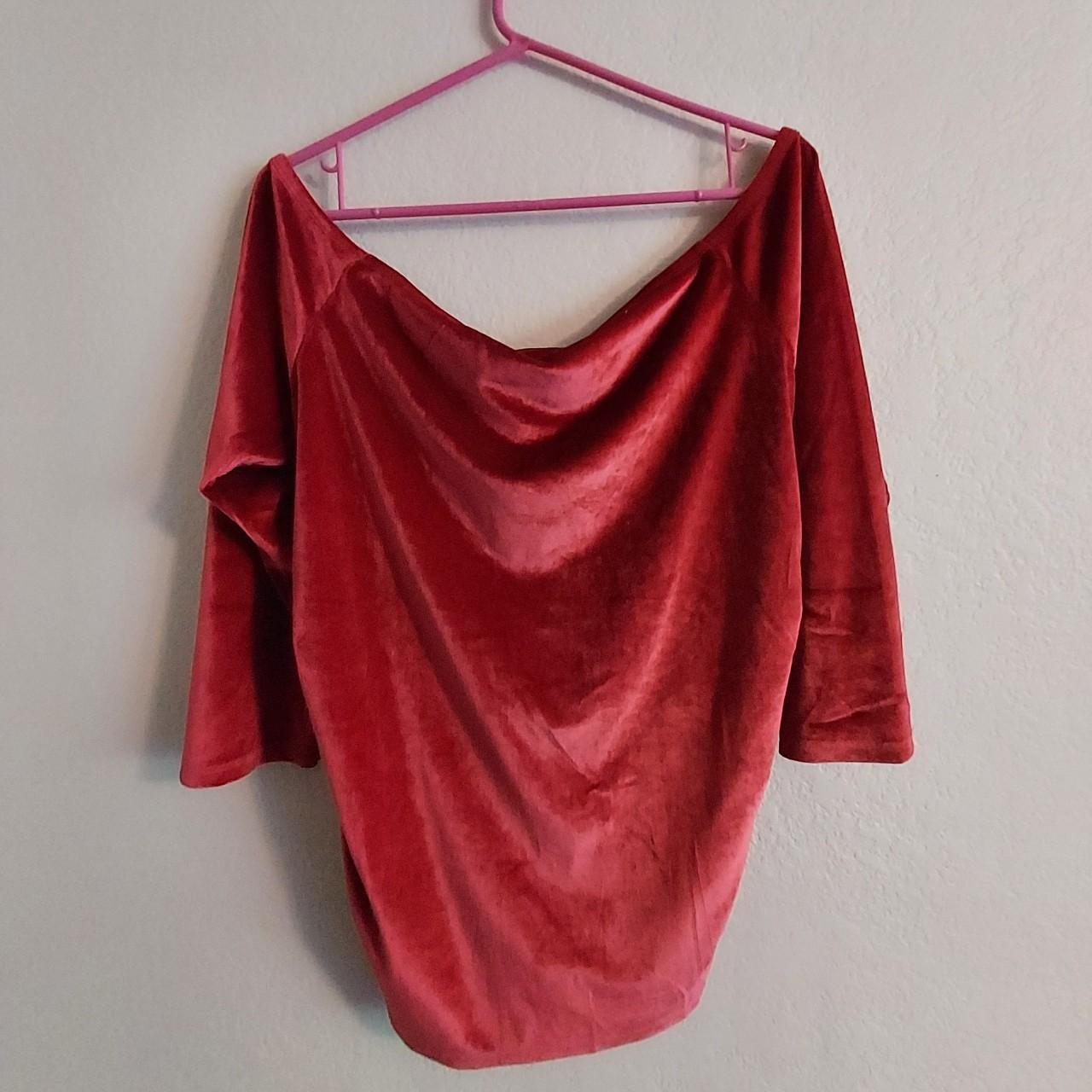 Torrid Red Velvet Ruched Cold Shoulder 3/4 Sleeve... - Depop