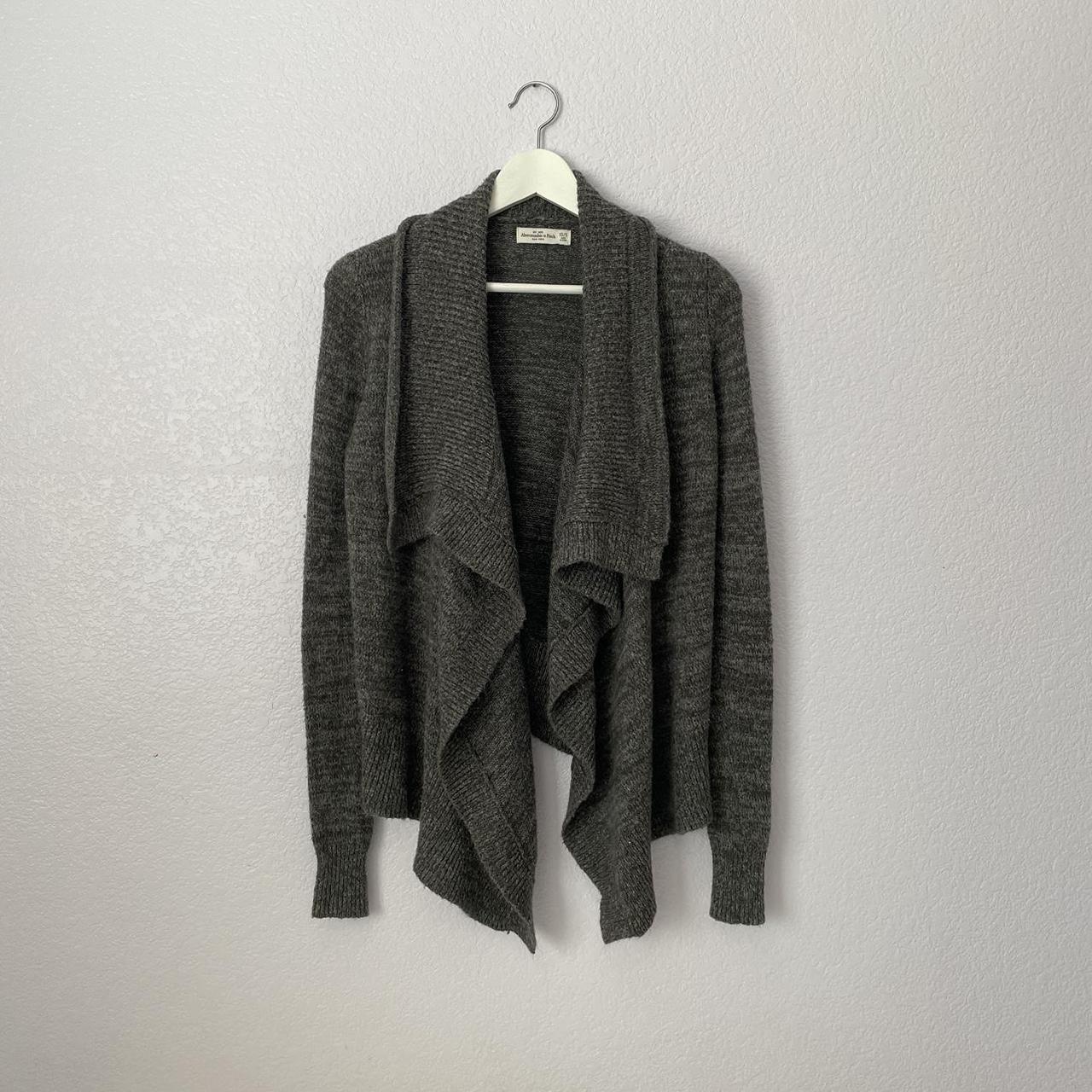 abercrombie and fitch marled grey knit cardigan... - Depop