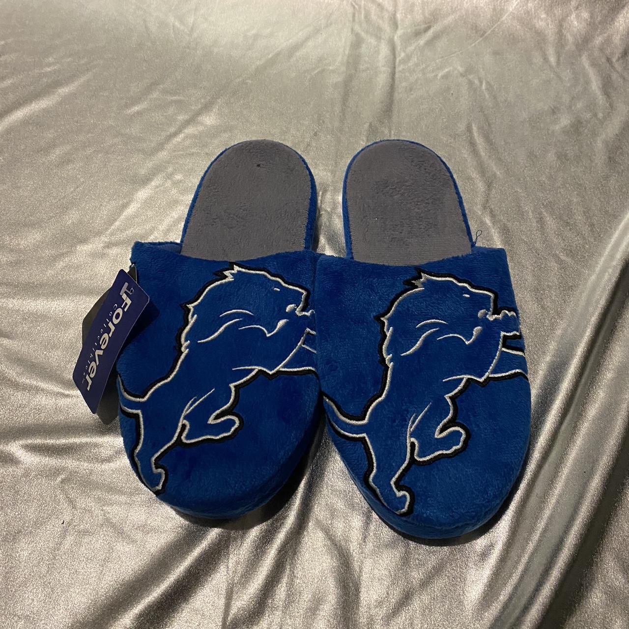 Detroit Lions NFL House Slippers - Depop