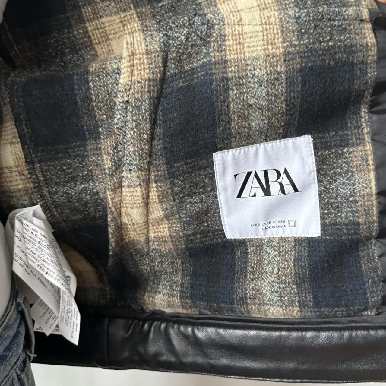 Y2K ZARA biker style jacket, Size Small, Model is... - Depop