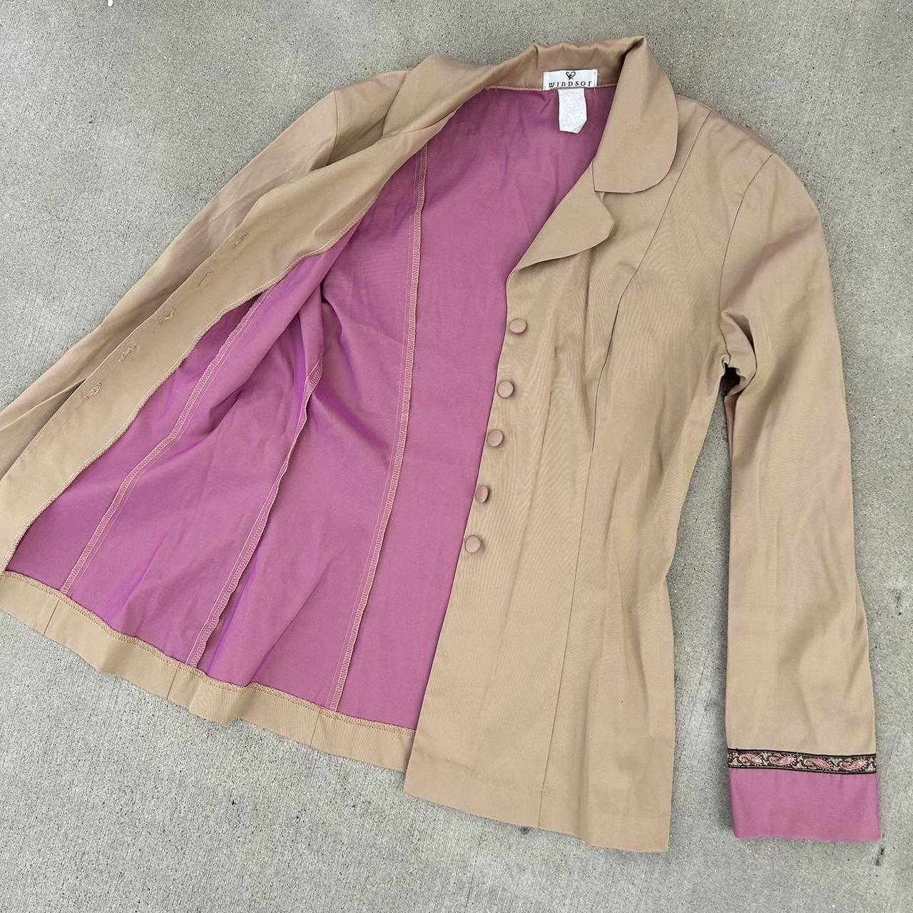 SO cute vintage y2k 2000s tan beige and hot pink... - Depop