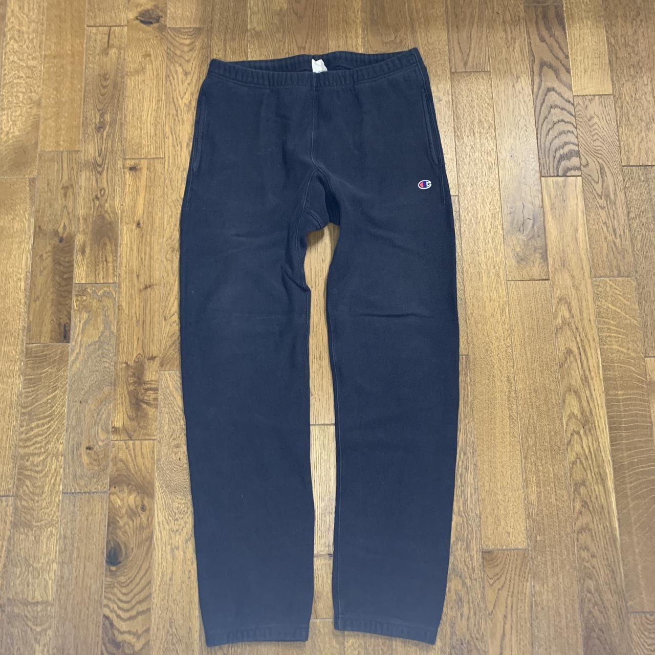 Champion sweatpants - Depop