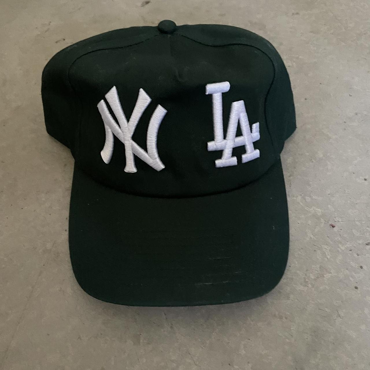 Holiday brand NYLA hat forest green brand new DS - Depop