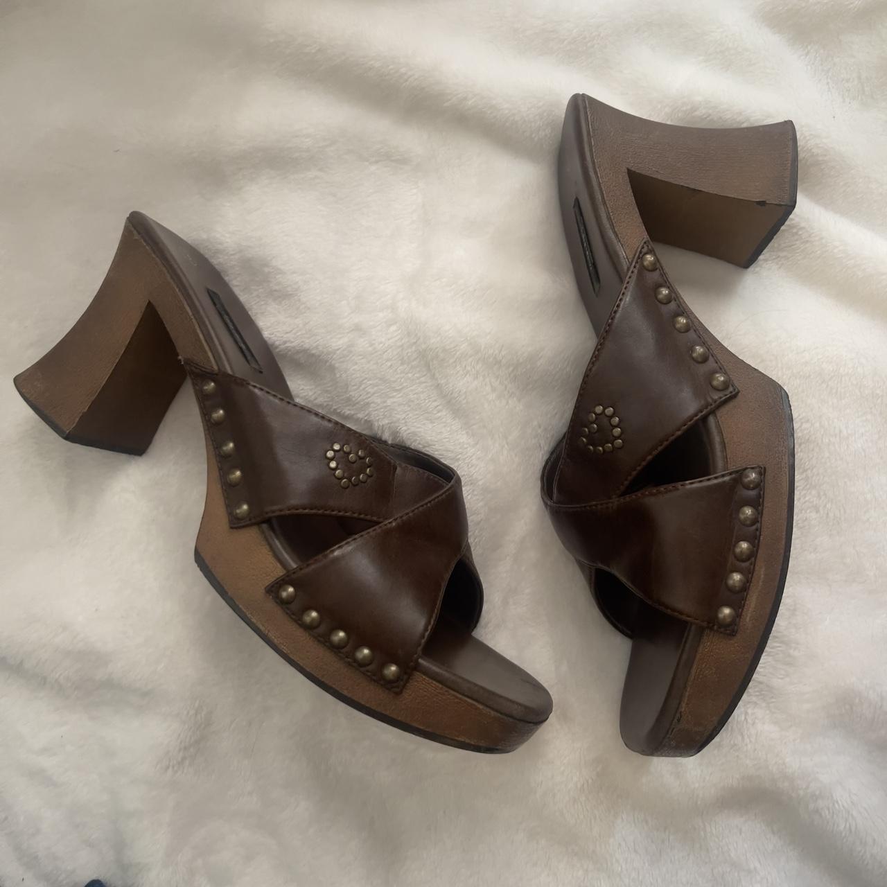 The cutest Y2k platform heels ever!!! Sized at 9 but... - Depop