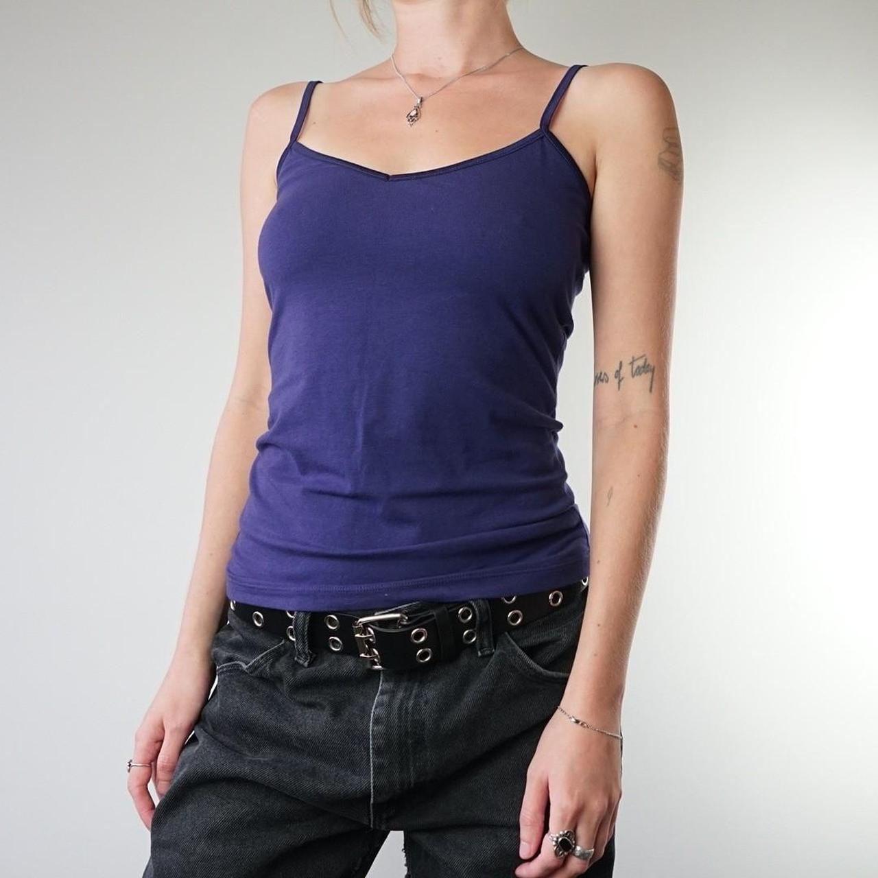 2000s purple basic spaghetti strap cami / tank top.... - Depop