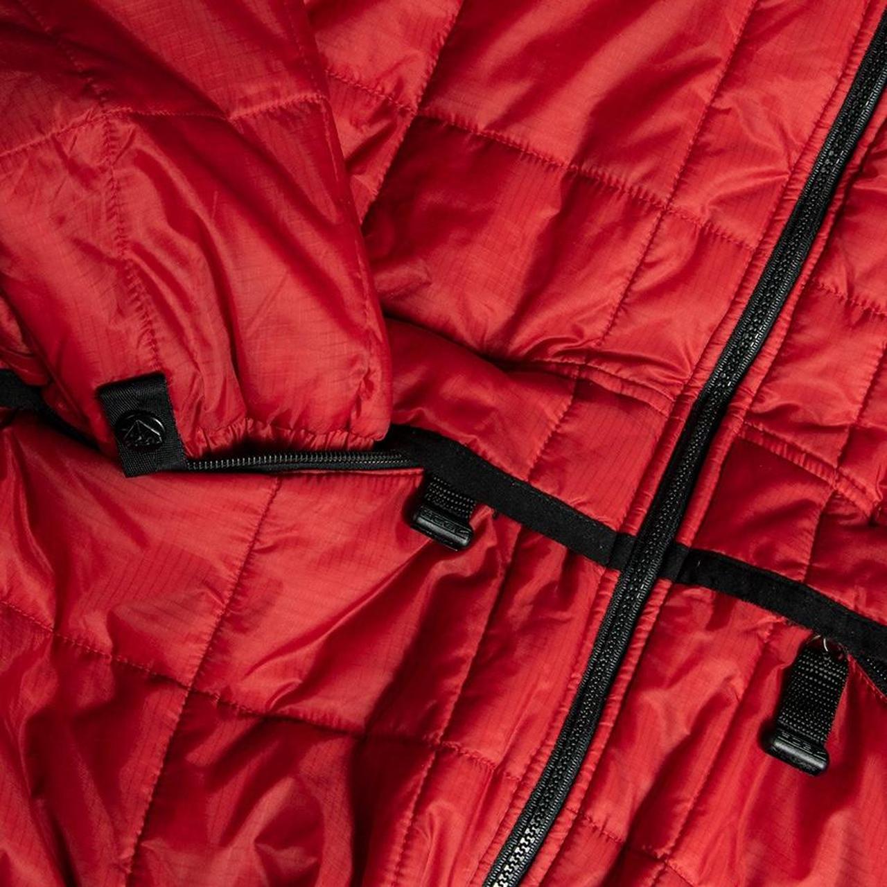 Nike ACG Men's Red Jacket | Depop