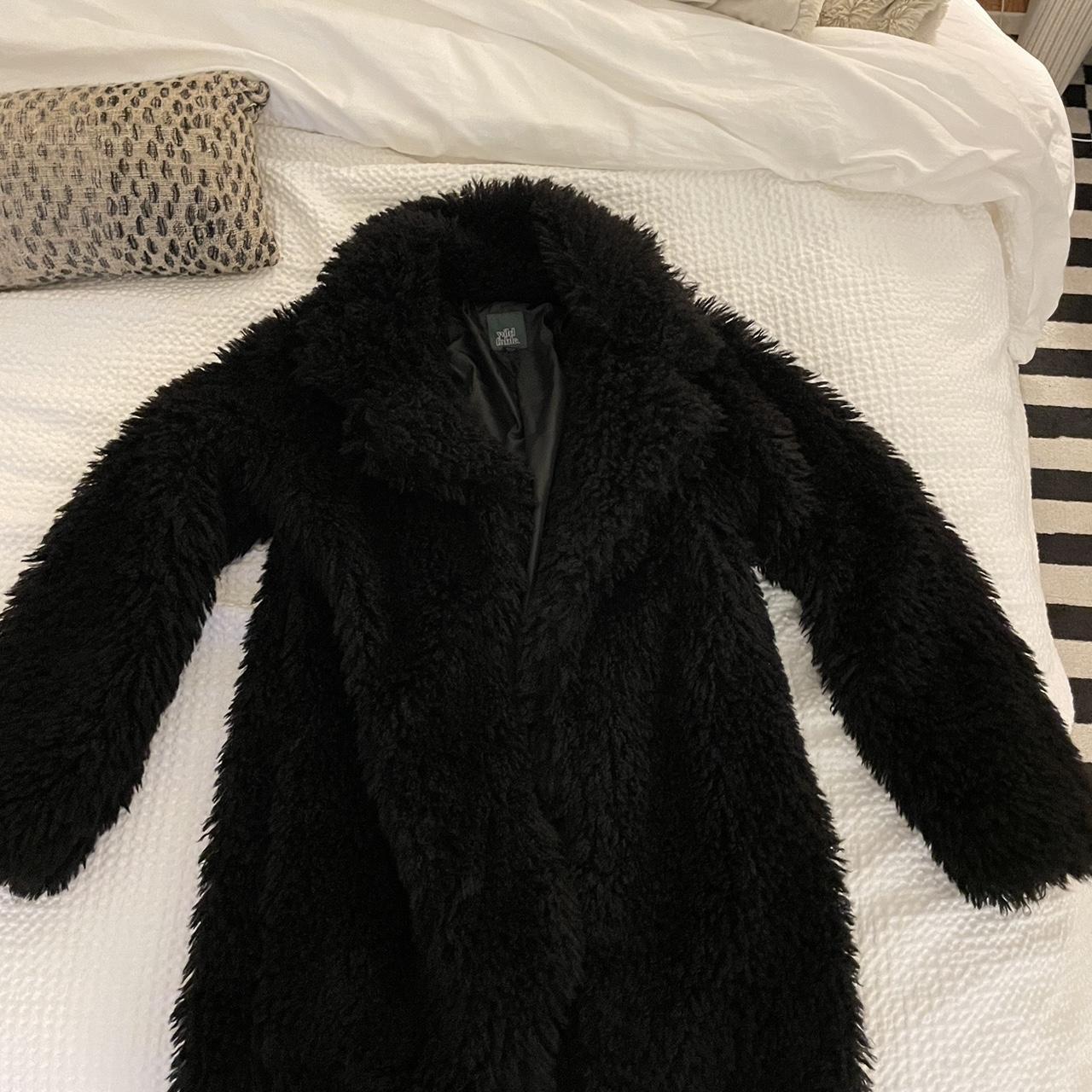Wild fable Black faux fur coat! On the longer side... - Depop