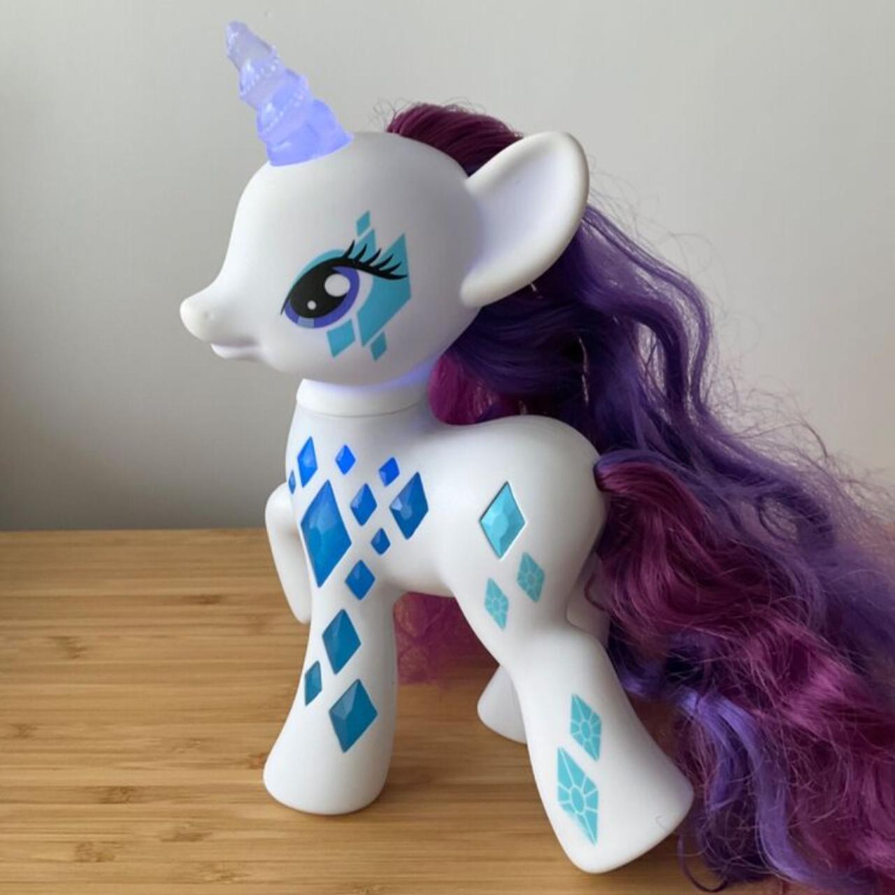 2014 My Little Pony Hasbro Rarity Glamour Glow G4... - Depop