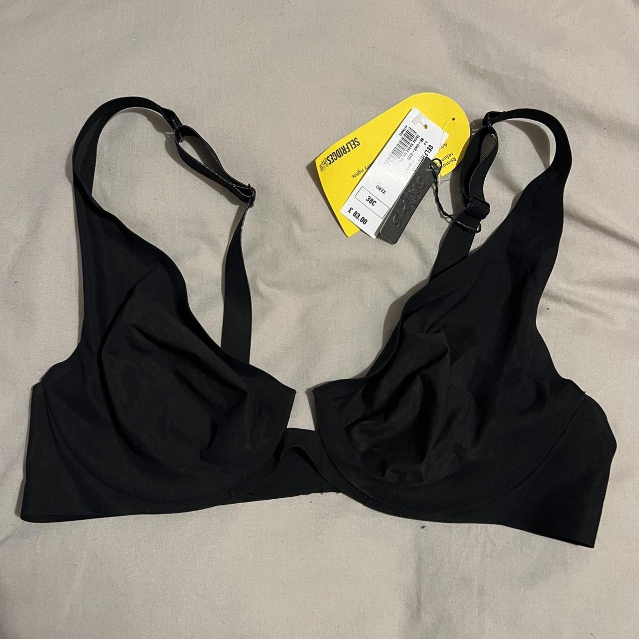 Skims Women's Black Bra | Depop