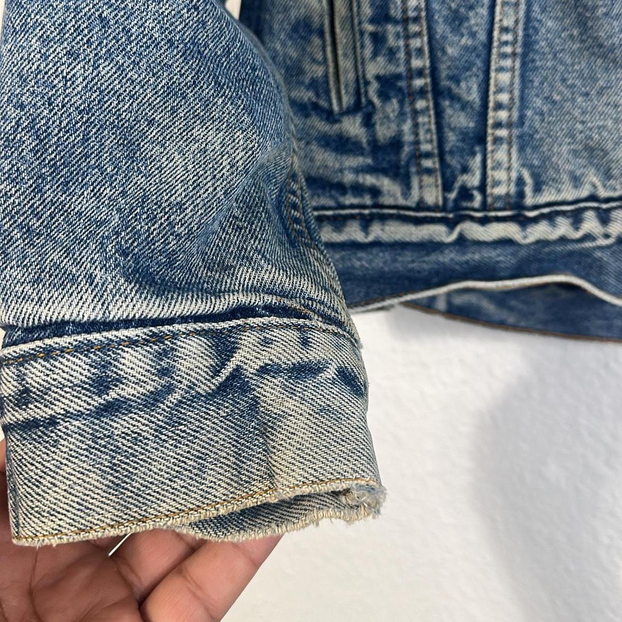 VTG 80s Levi Stone Wash Sherpa Lined Denim Trucker... - Depop