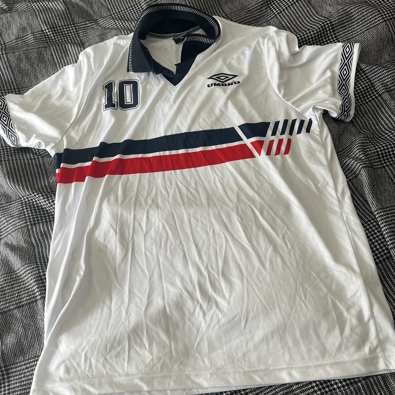 Umbro Men's White T-shirt | Depop