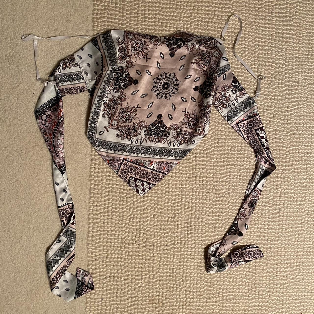 tie triangle scarf top size 6-8 good condition... - Depop