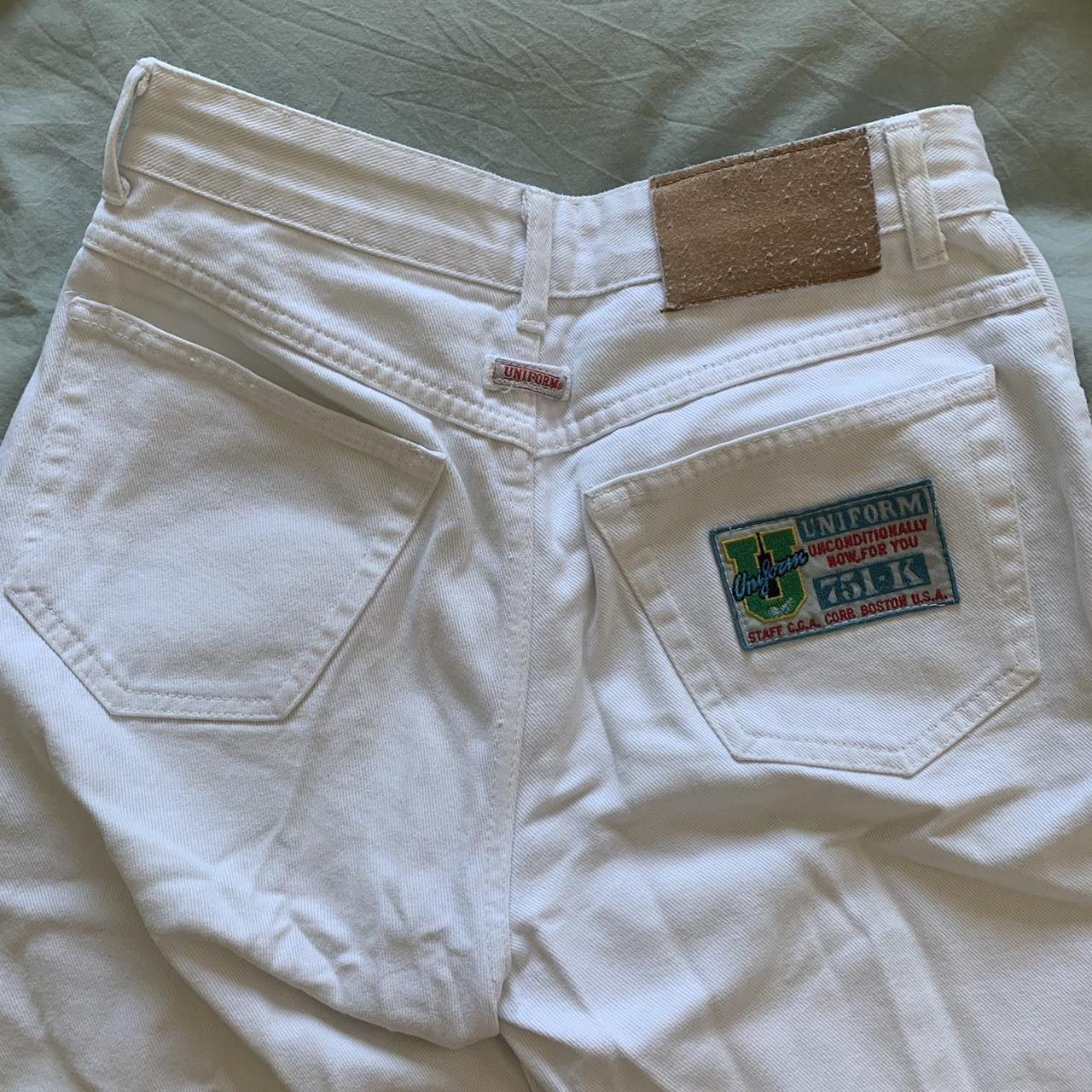 Vintage White Jeans with patch. Perfect for summer.... - Depop