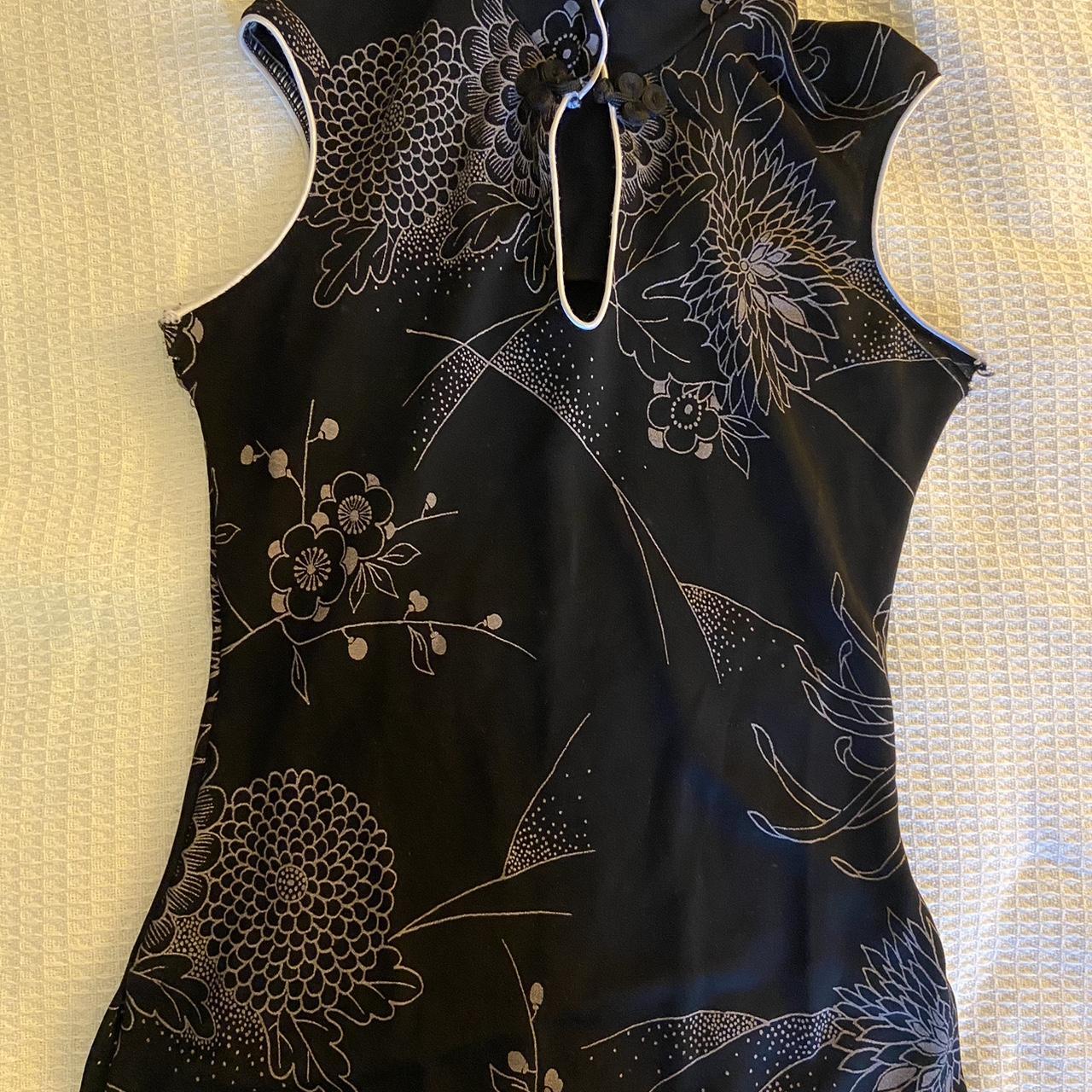 jane norman orient top, has rips in the underarm... - Depop