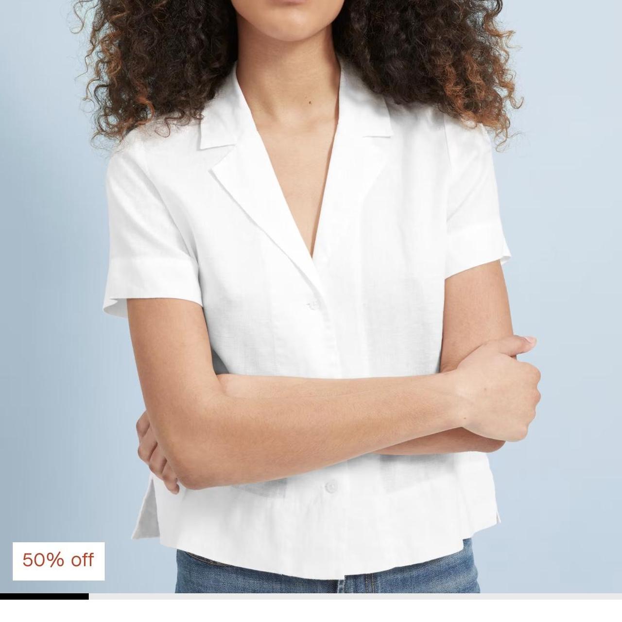 Everlane black linen notch shirt. Size 2 - Depop