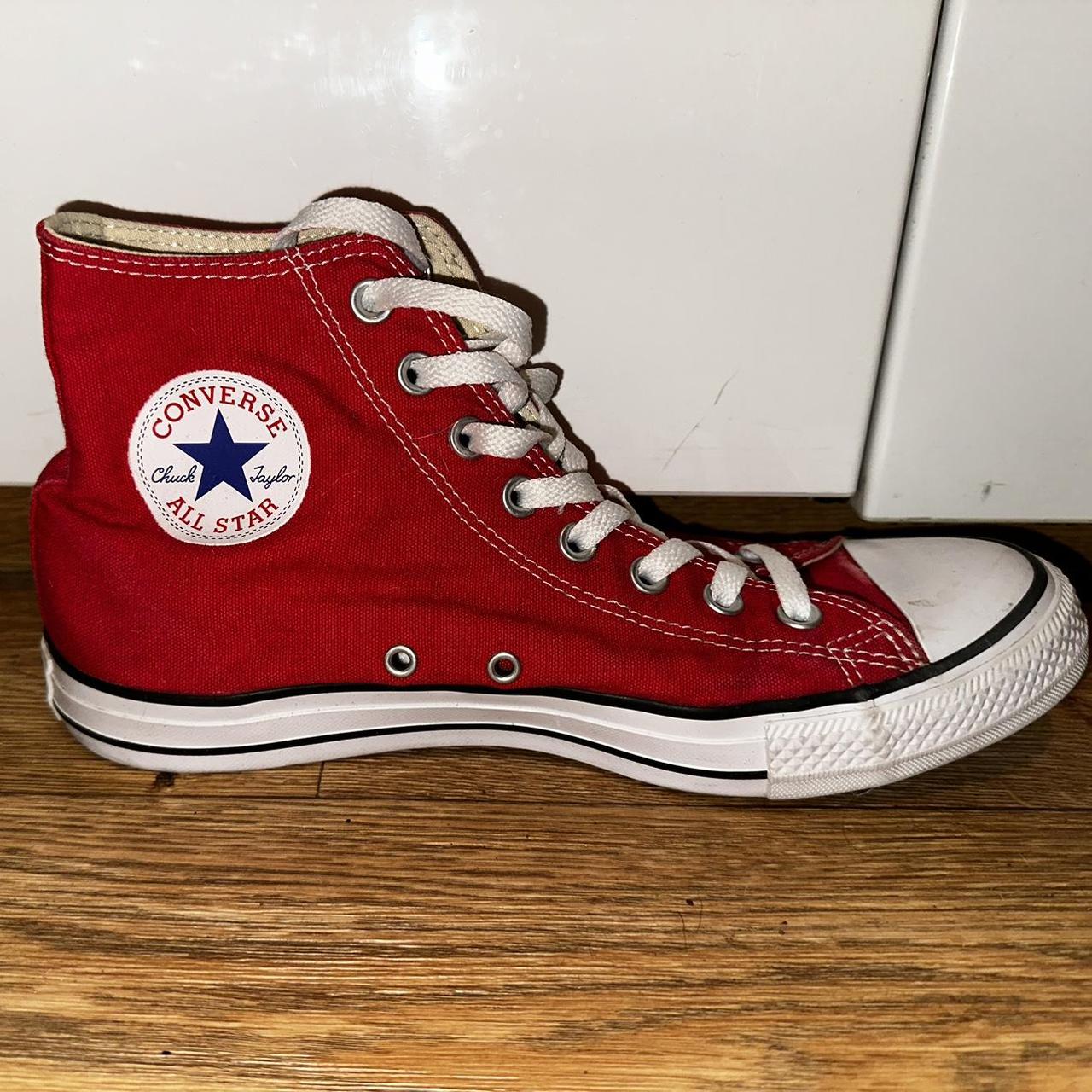 red high top converse size 8.5 - Depop