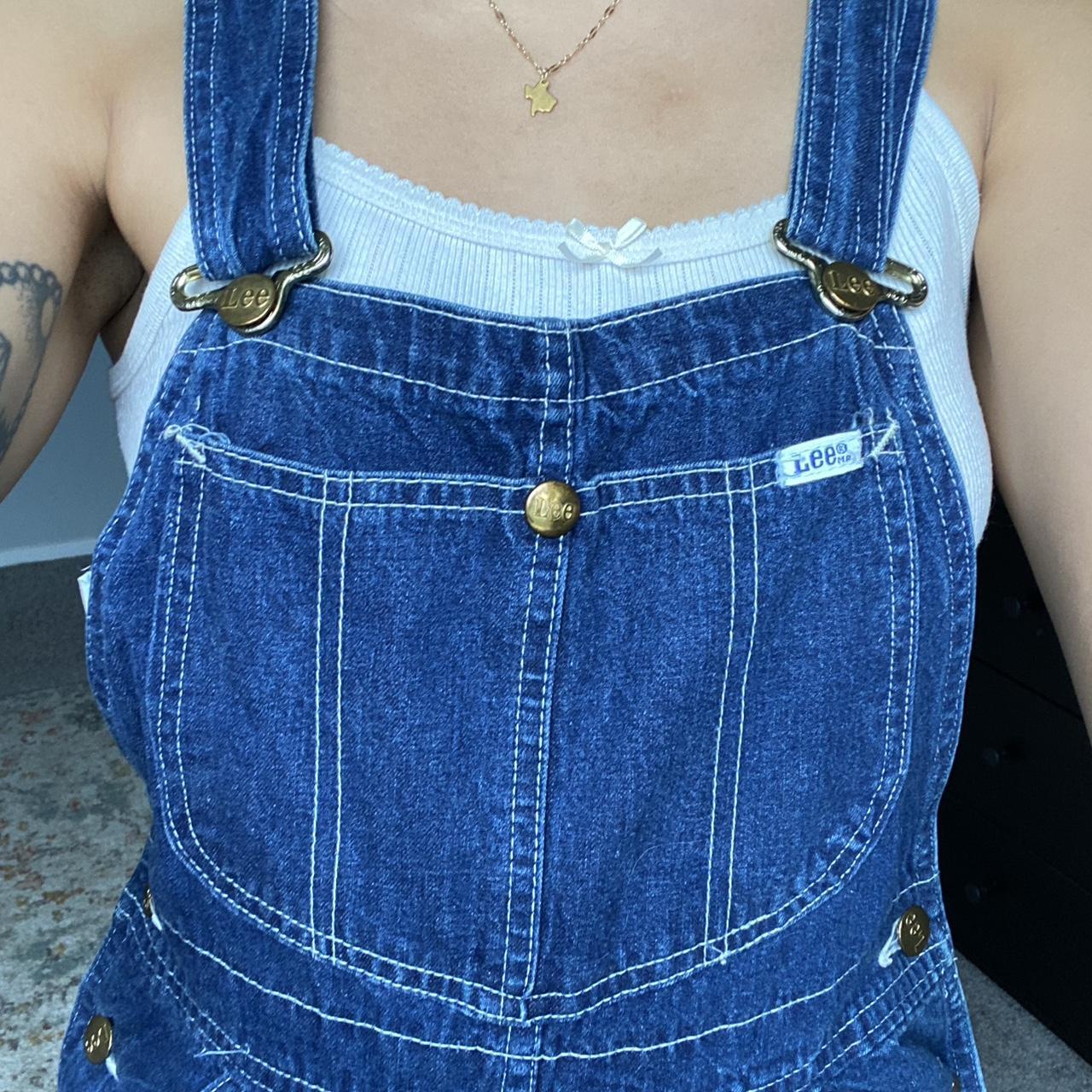 Vintage Lee’s overalls Labeled size is 28x32 and... - Depop