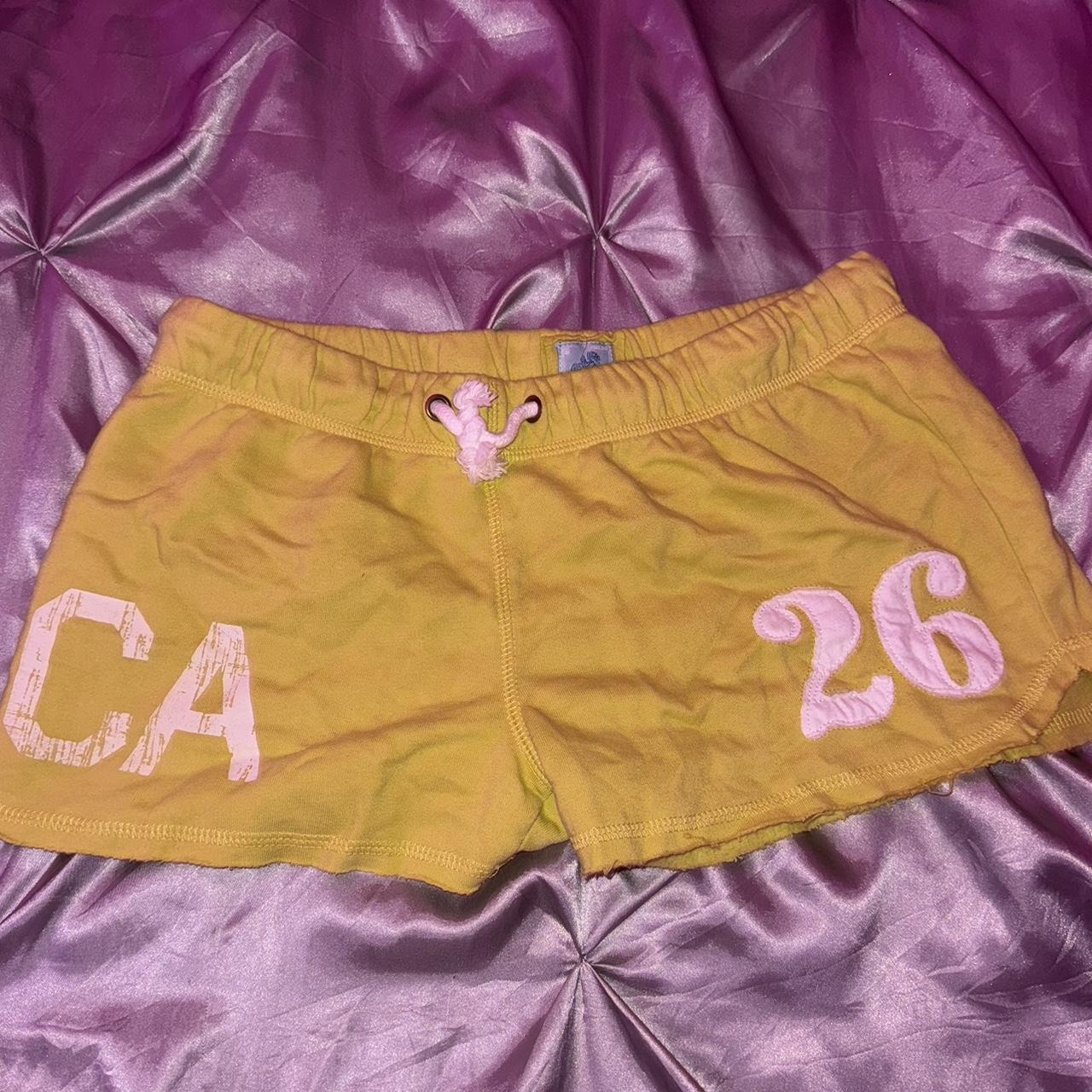 Y2K short shorts Super cute for the summer Very... - Depop