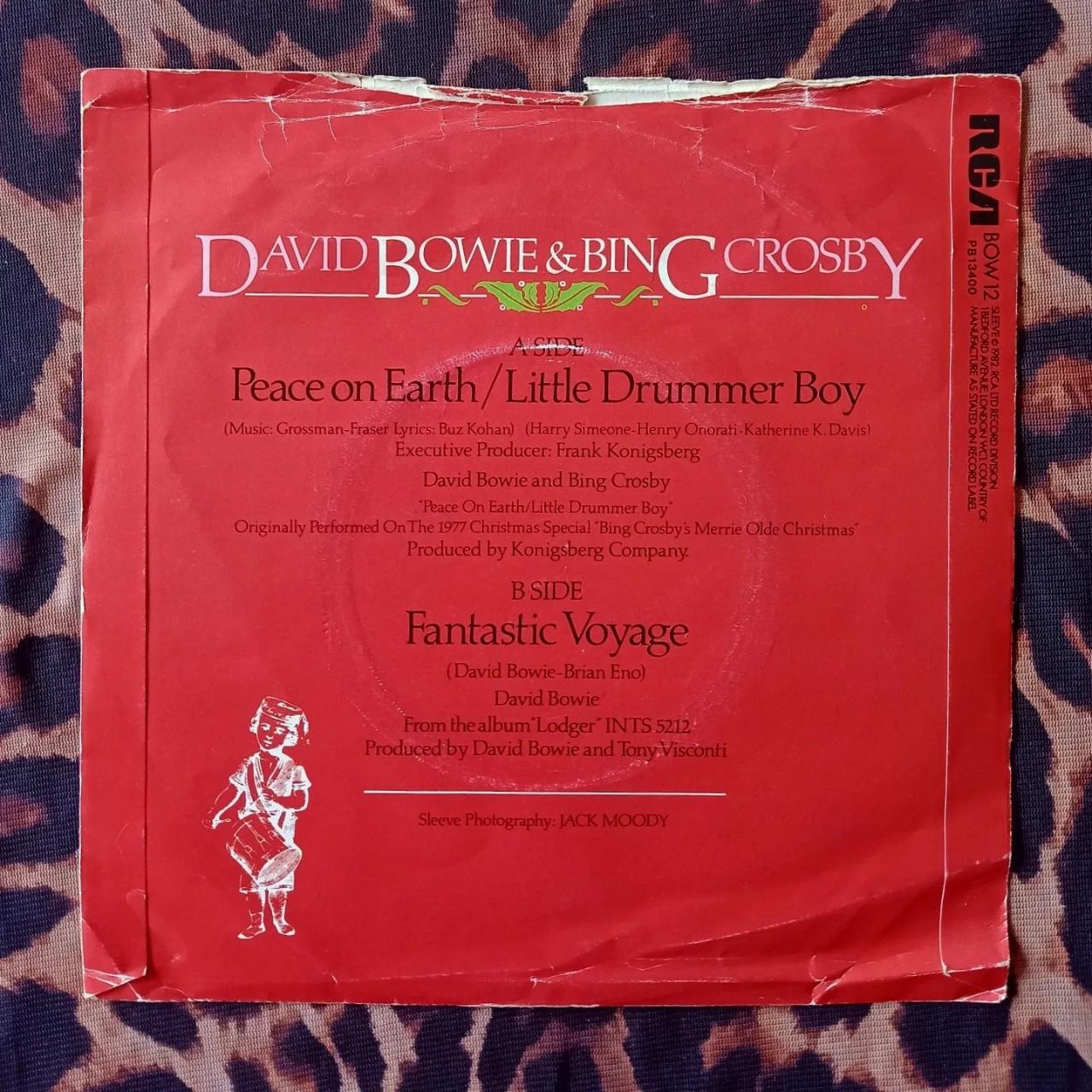 Red and Green Cds-and-vinyl | Depop