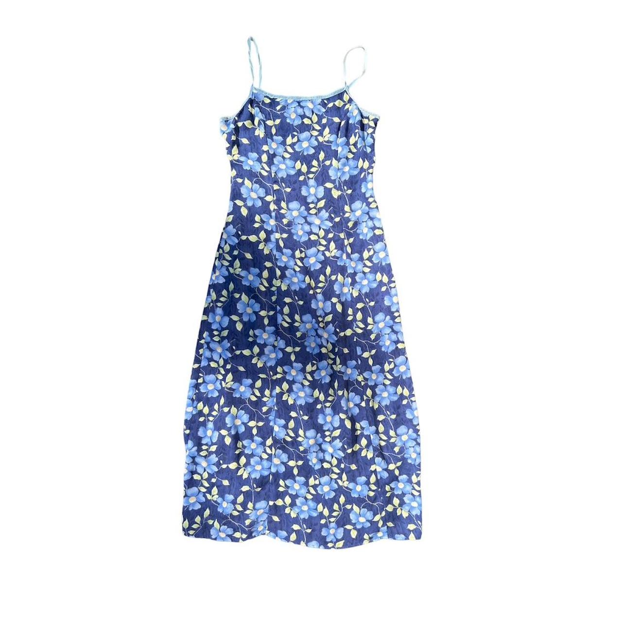 my absolute favorite vintage summer sundress :,)... - Depop