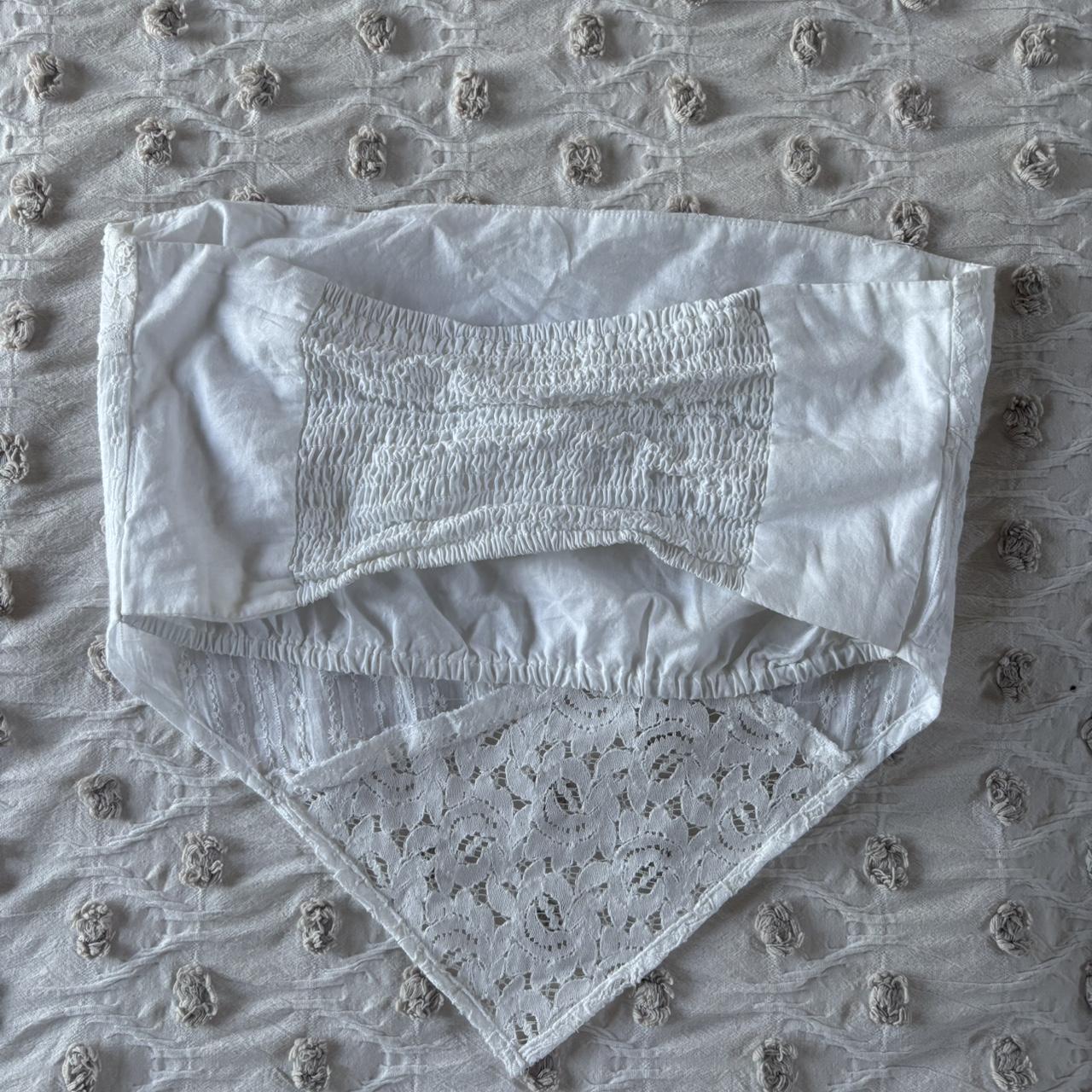 Glassons white lace strapless top Size 6 | Depop