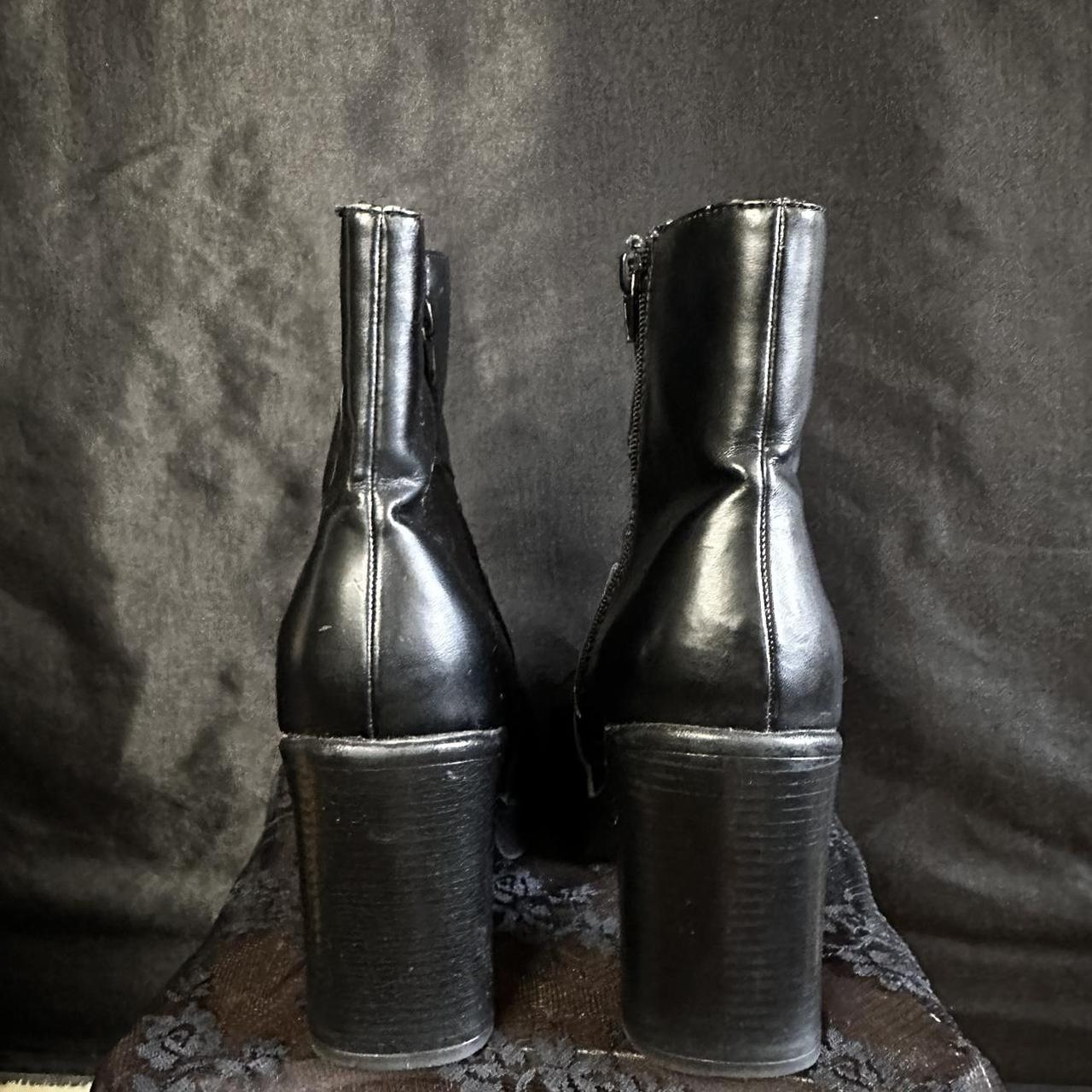 y2k black chunky heel boot ! 🌹 definitely a closet... - Depop