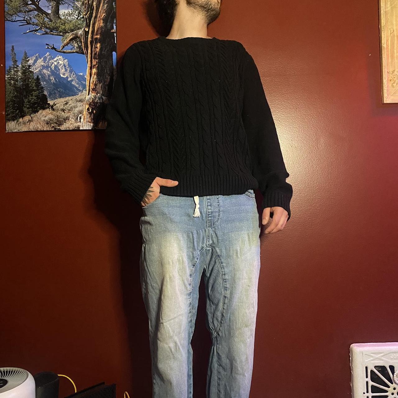 RetroFit Brand sweater - Depop