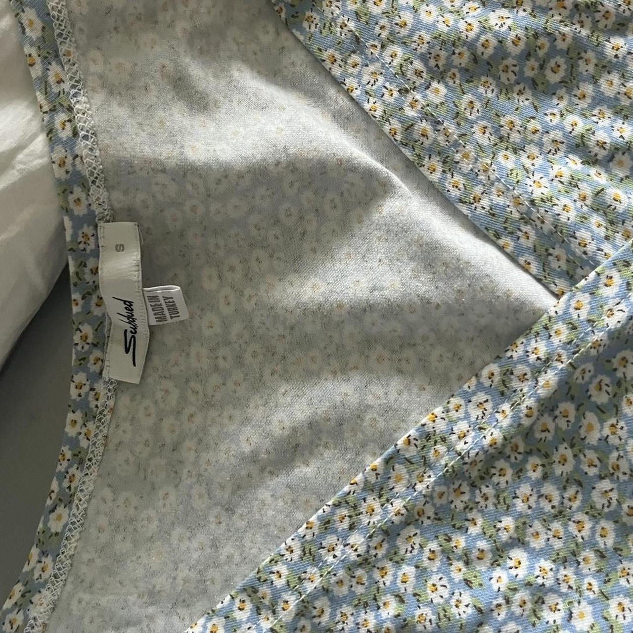 ditsy blue floral mini dress in a size small subdued - Depop