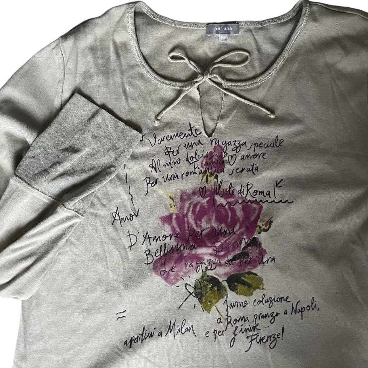 Gorgeous vintage old label per Una graphic long... - Depop