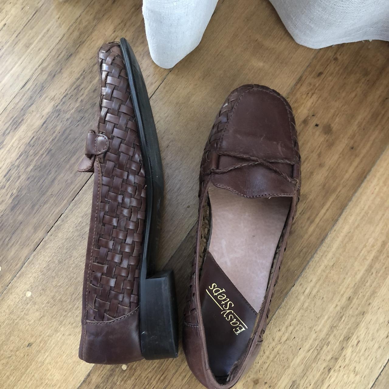 Women’s vintage brown leather brogues. Super cute!... - Depop