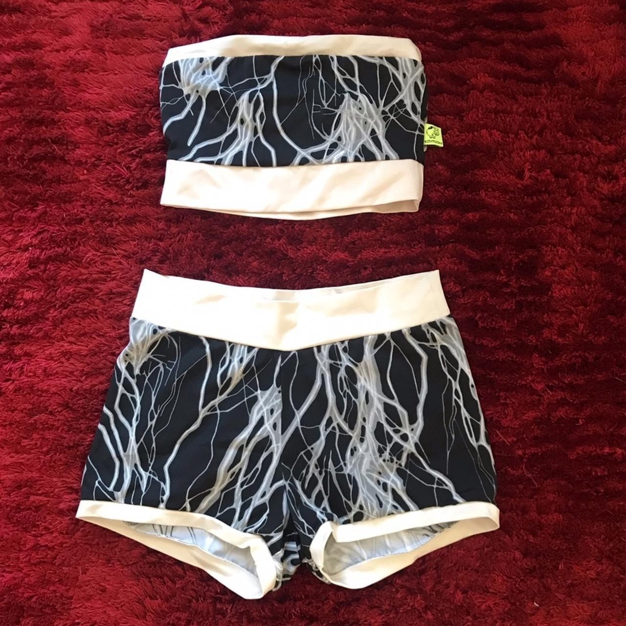 UV-reactive set with lightning pattern Aus women’s... - Depop