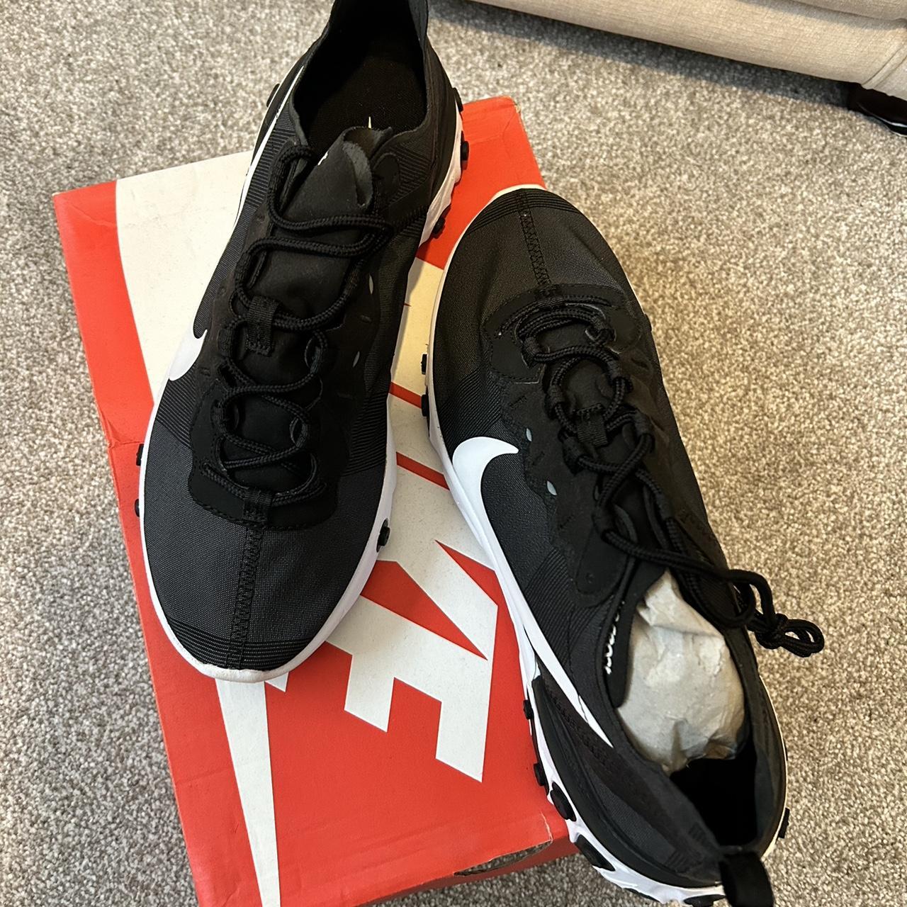 Nike element react 55 black white - Depop