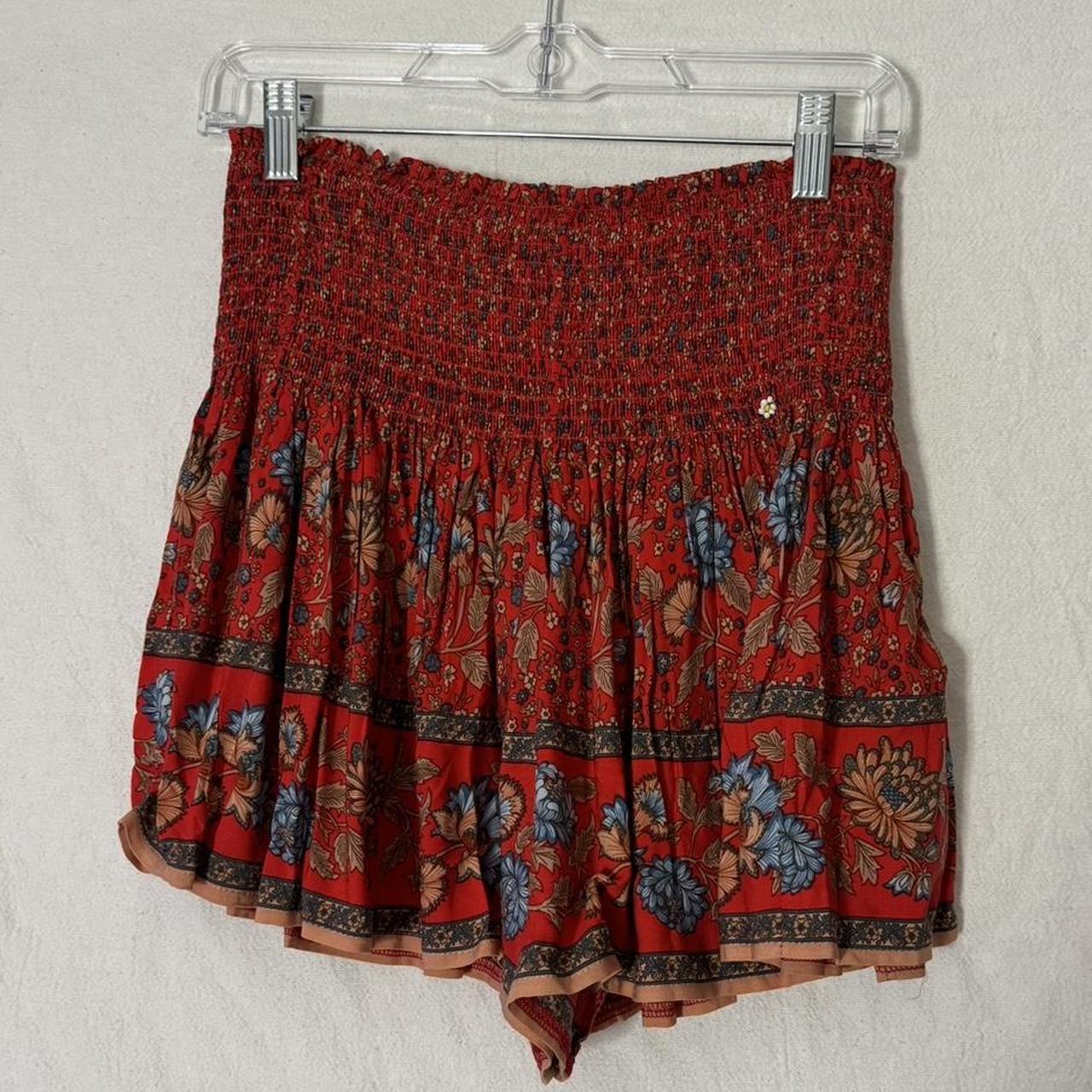 natural life shorts! never worn because they don’t... - Depop