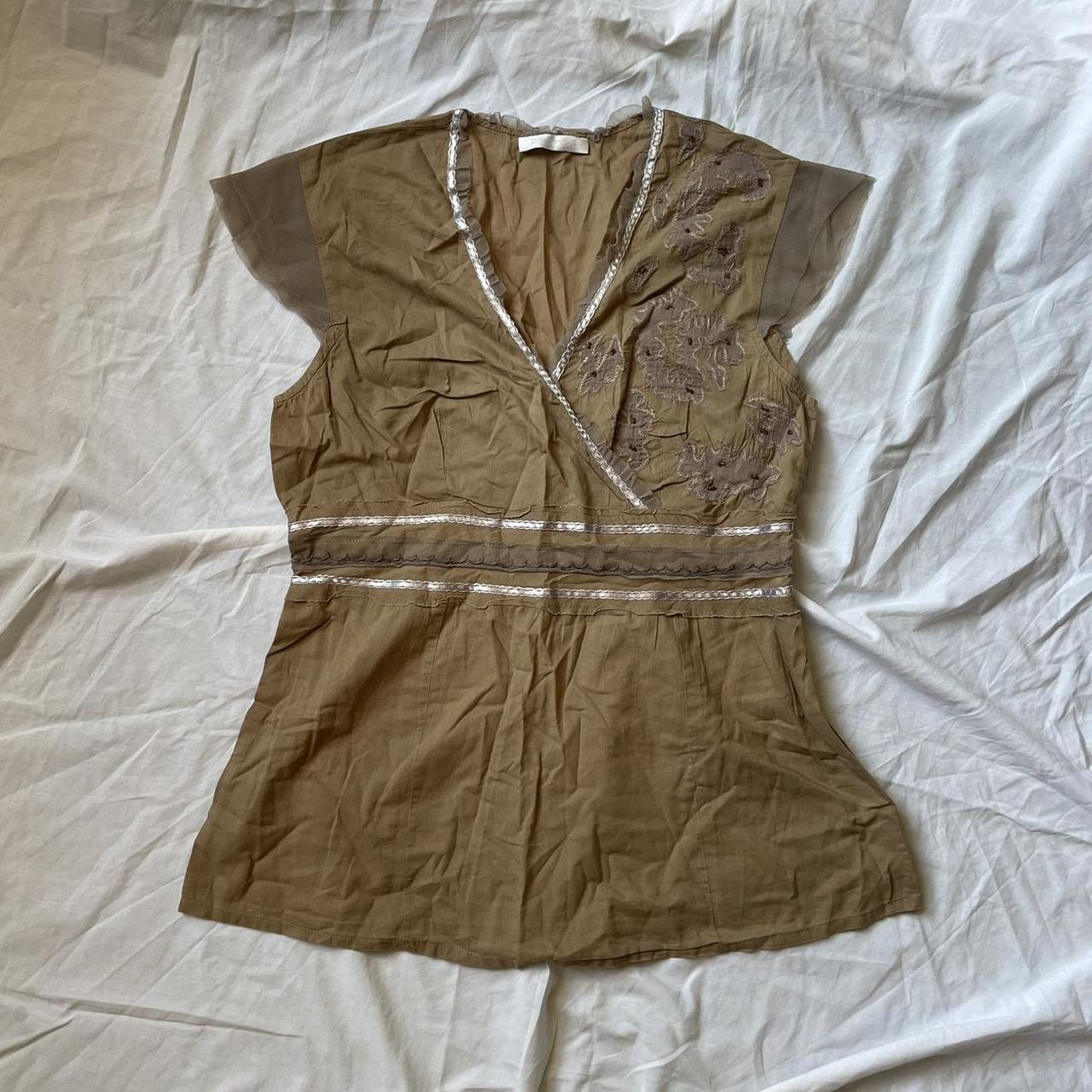 Beautiful sandy coloured fairy top with floral... - Depop