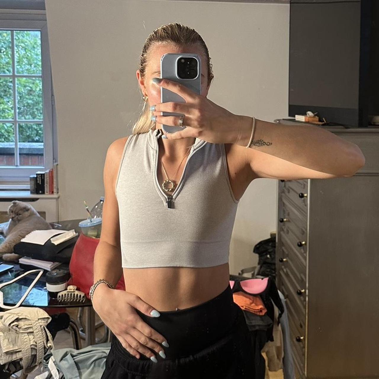 Grey cropped tala gym top XS - Depop
