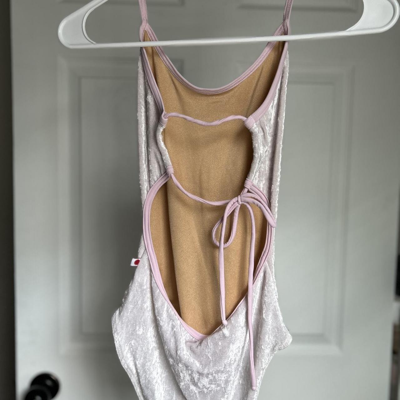 XS YUMIKO “KATE” LEOTARD white velvet light pink... - Depop