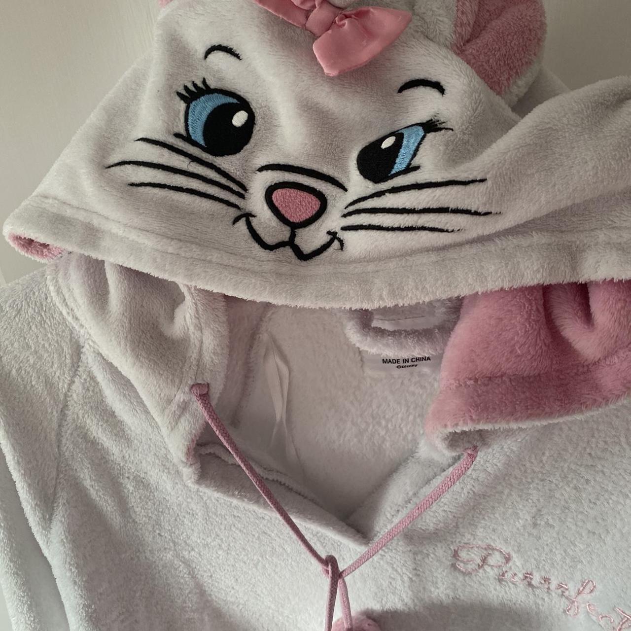 Disney Marie the cat snuddie poncho size... - Depop