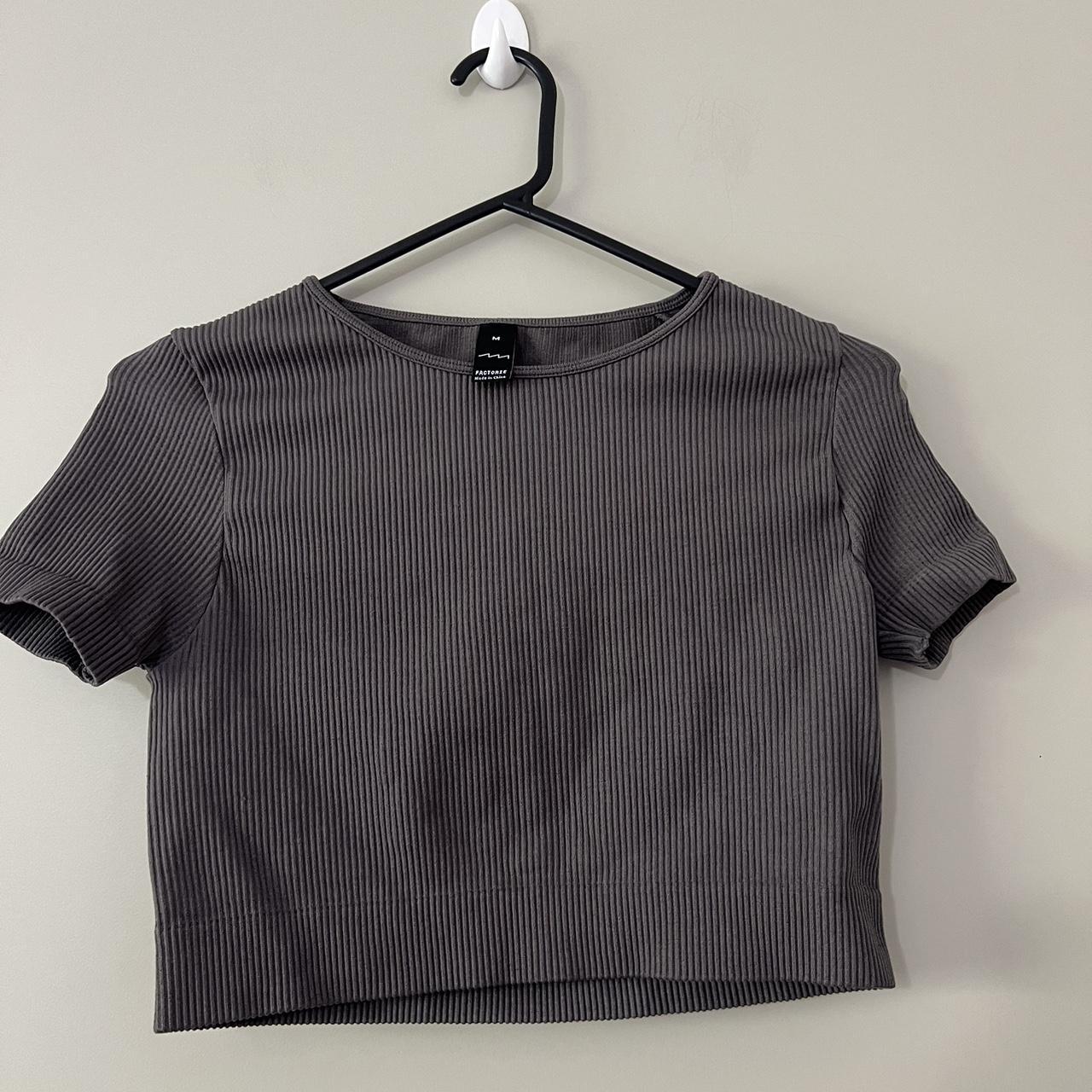 Factorie crop top In excellent condition Size medium - Depop