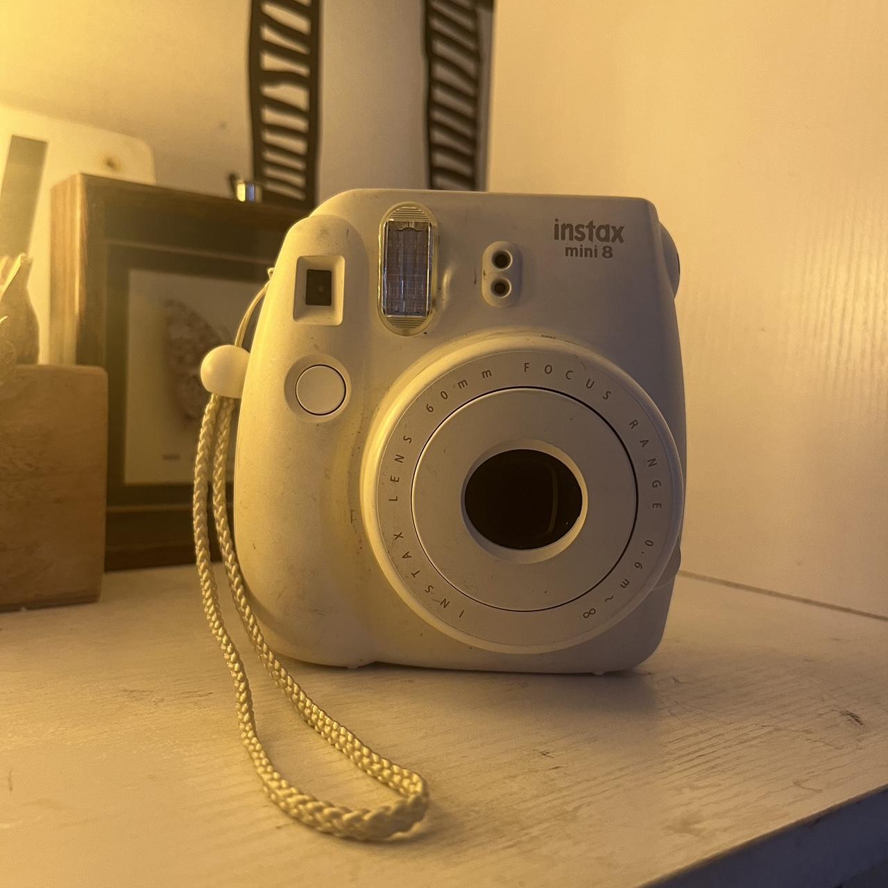 Fujifilm instax mini Polaroid camera - Depop