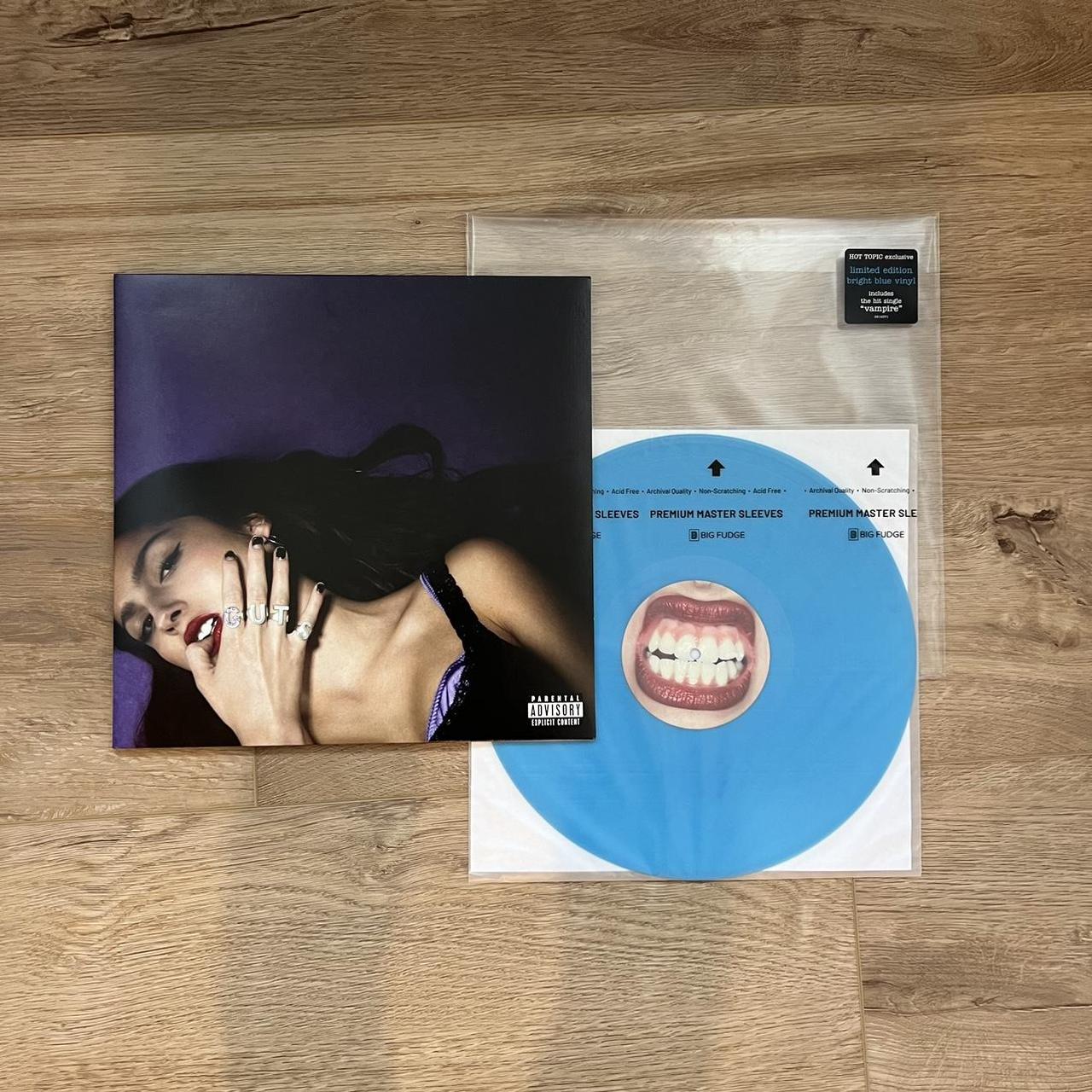 olivia rodrigo guts hot topic exclusive blue... - Depop