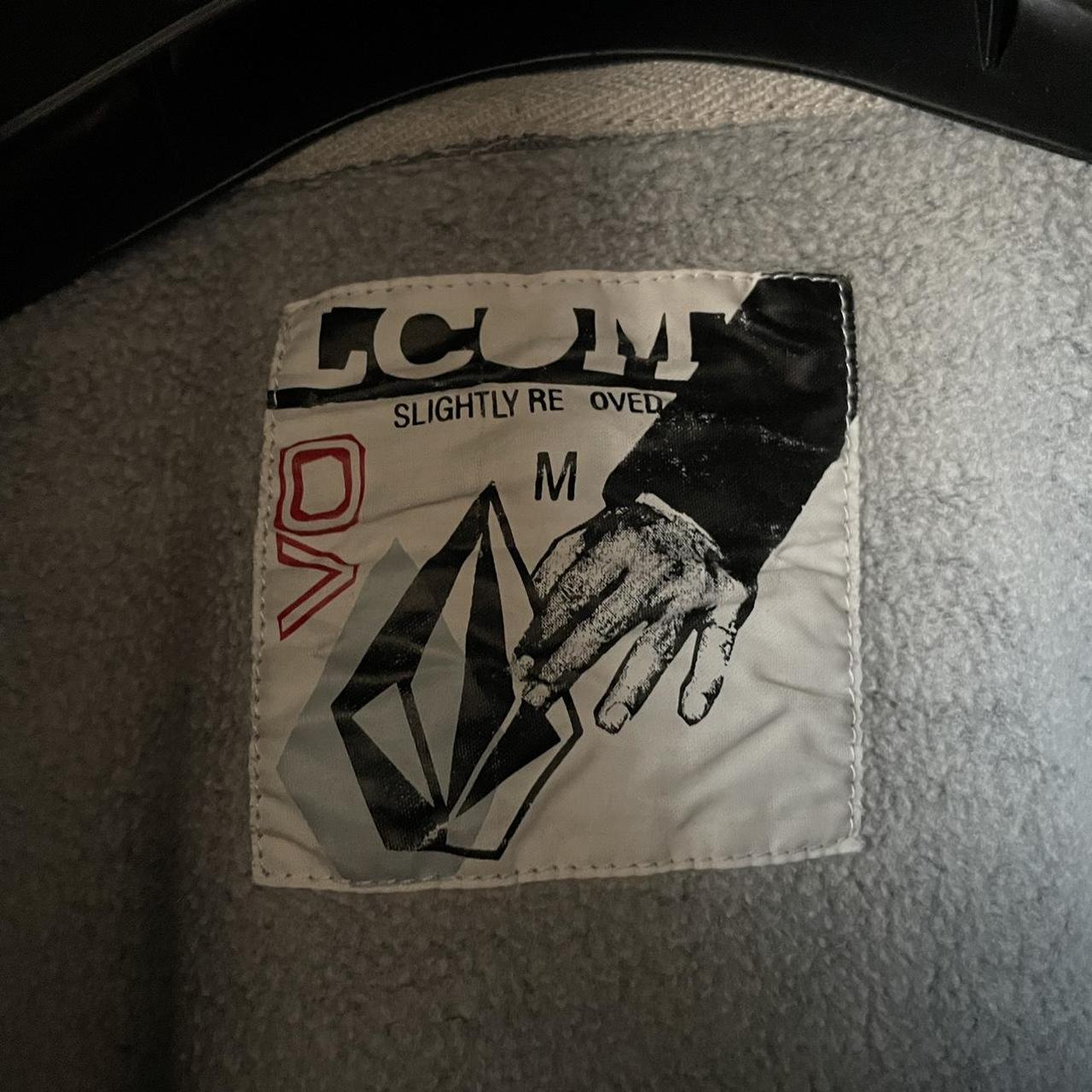 Vintage Y2K Volcom Stripe Sleeve Logo Stitch Full... - Depop