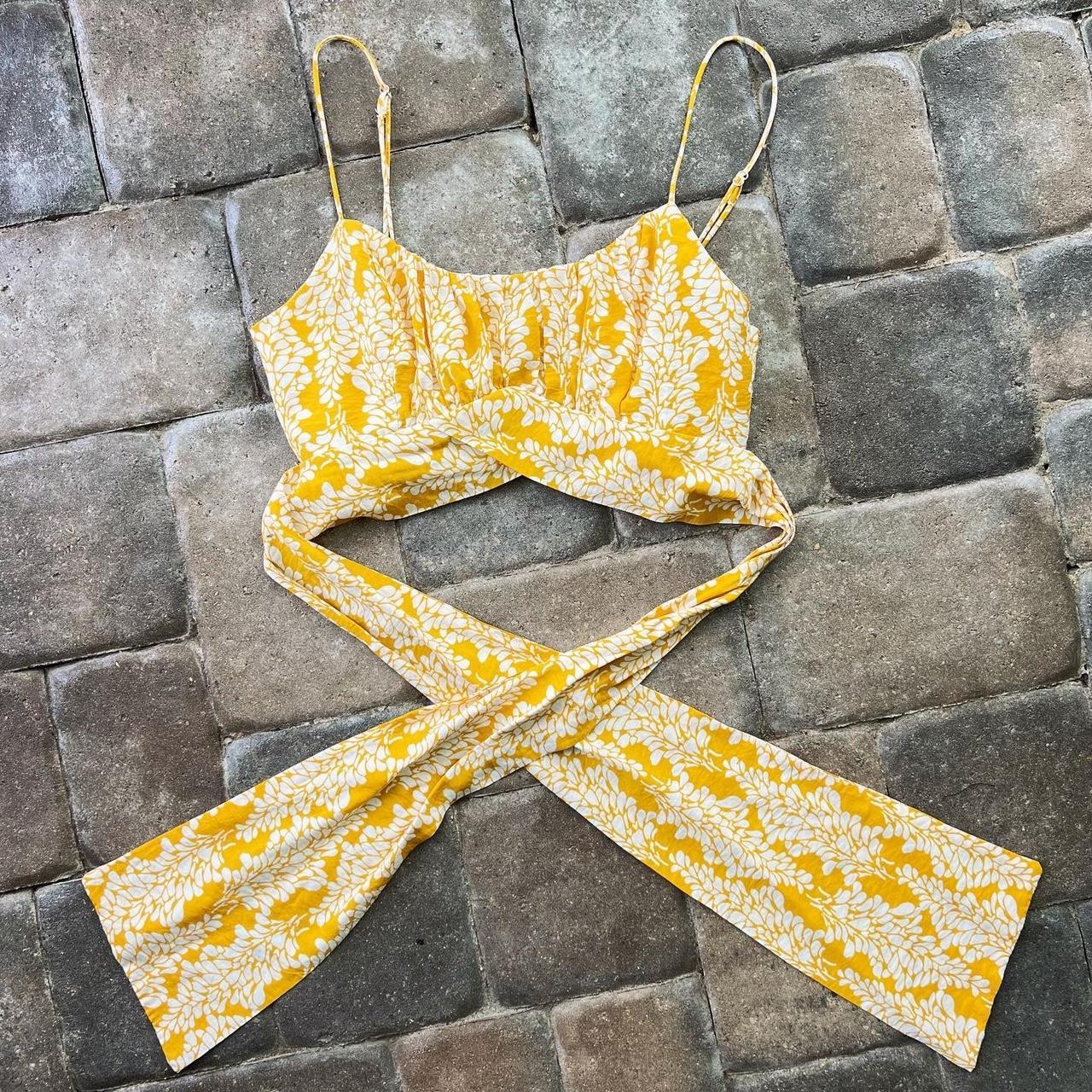 Amur Alva Selfie Leslie back ribbon tie floral print... - Depop