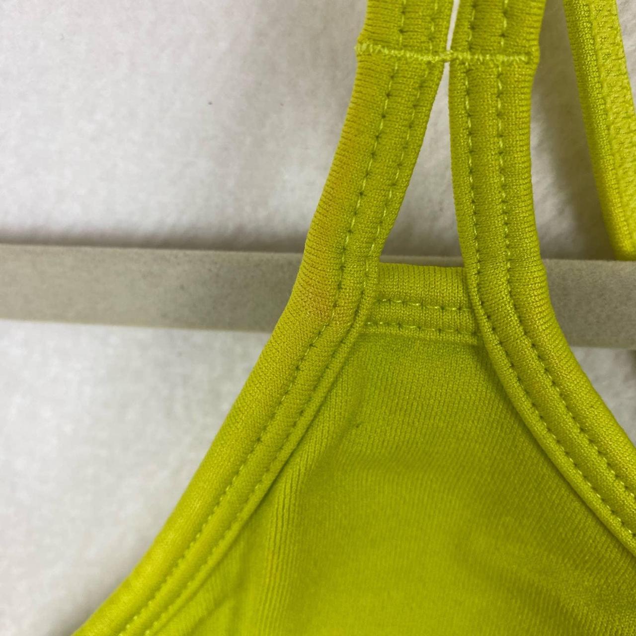 Fabletics Women's Green and Yellow Bra | Depop