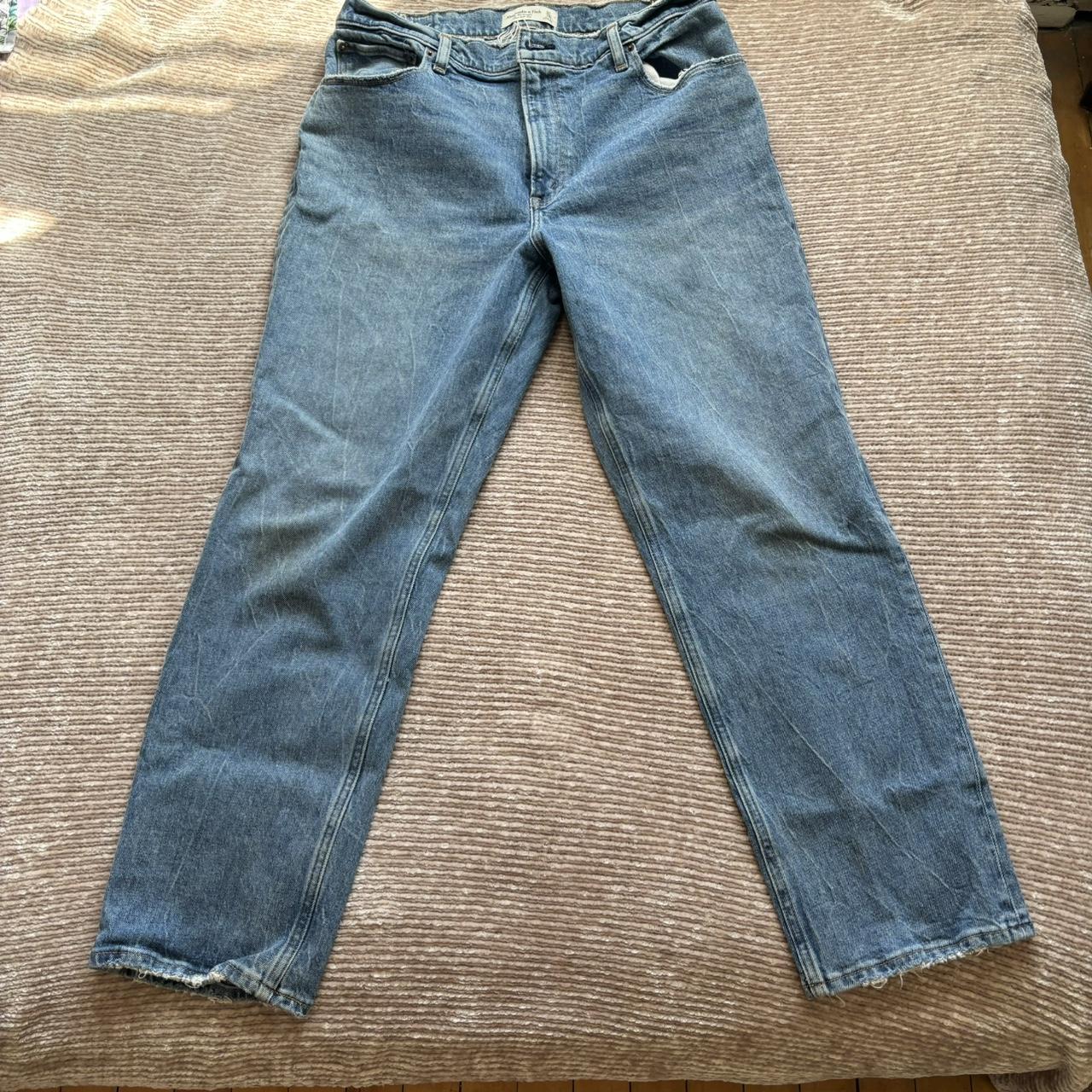 Abercrombie 90s straight ultra high rise jeans.... - Depop