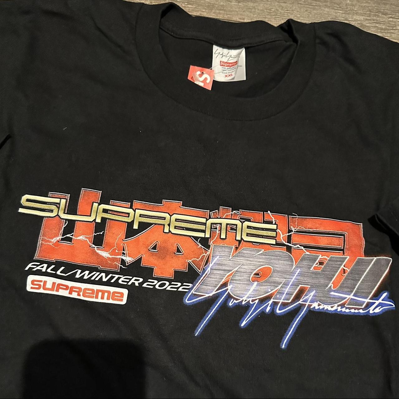 Supreme Men's T-shirt | Depop