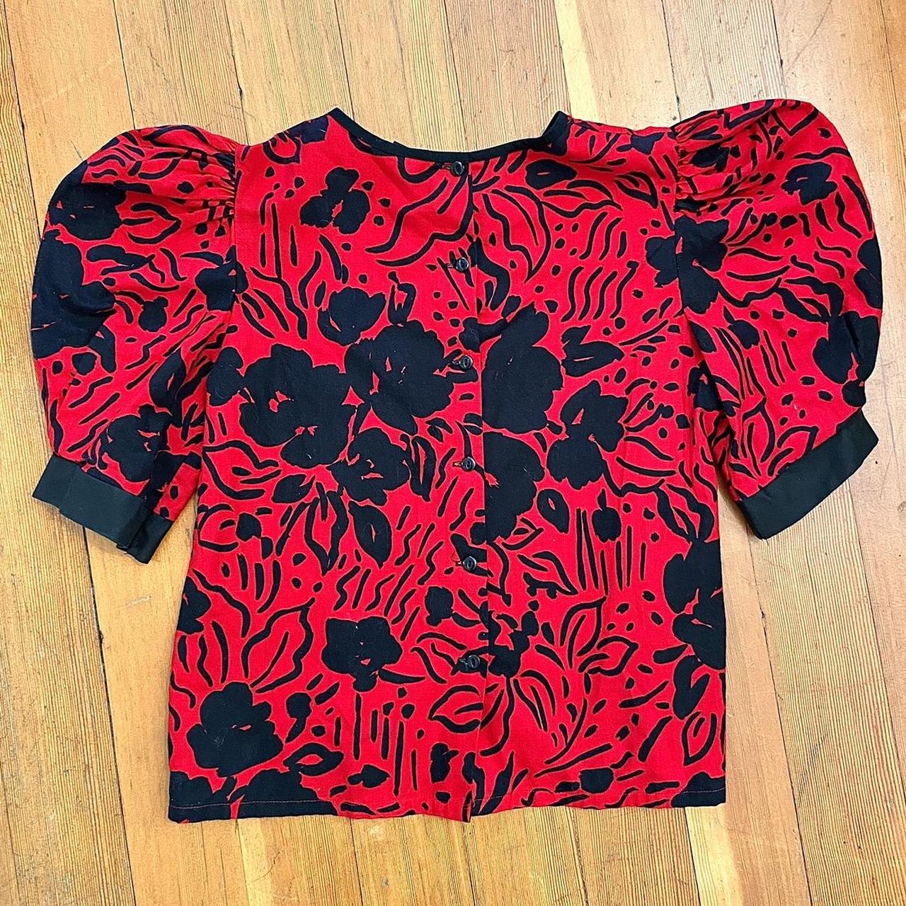 Vintage red and black floral blouse with puffy... - Depop