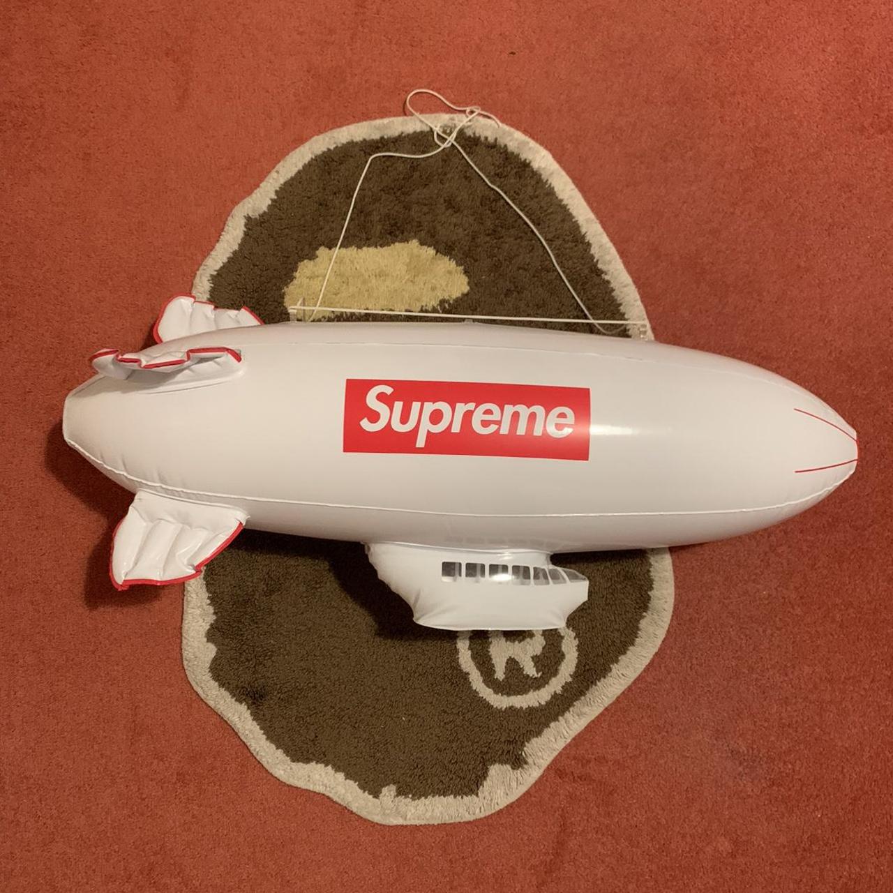 Supreme inflatable blimp Very good condition - Depop