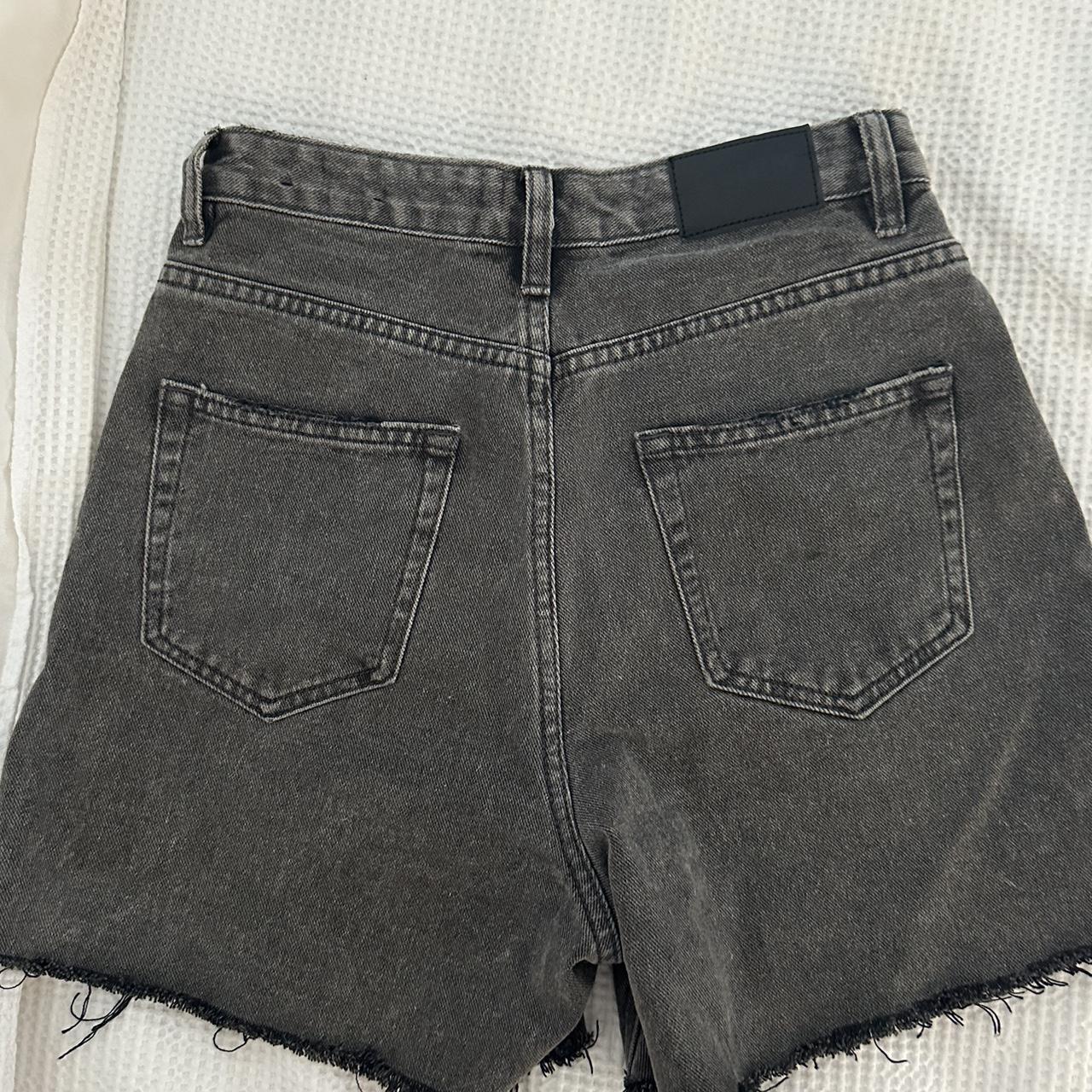 Glassons Denim Shorts Super cute 90s style fit... - Depop